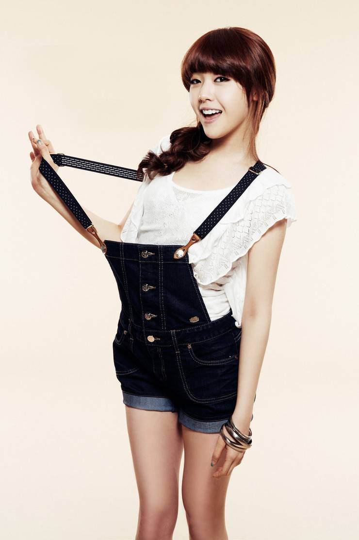 Minah overalls | Scrolller