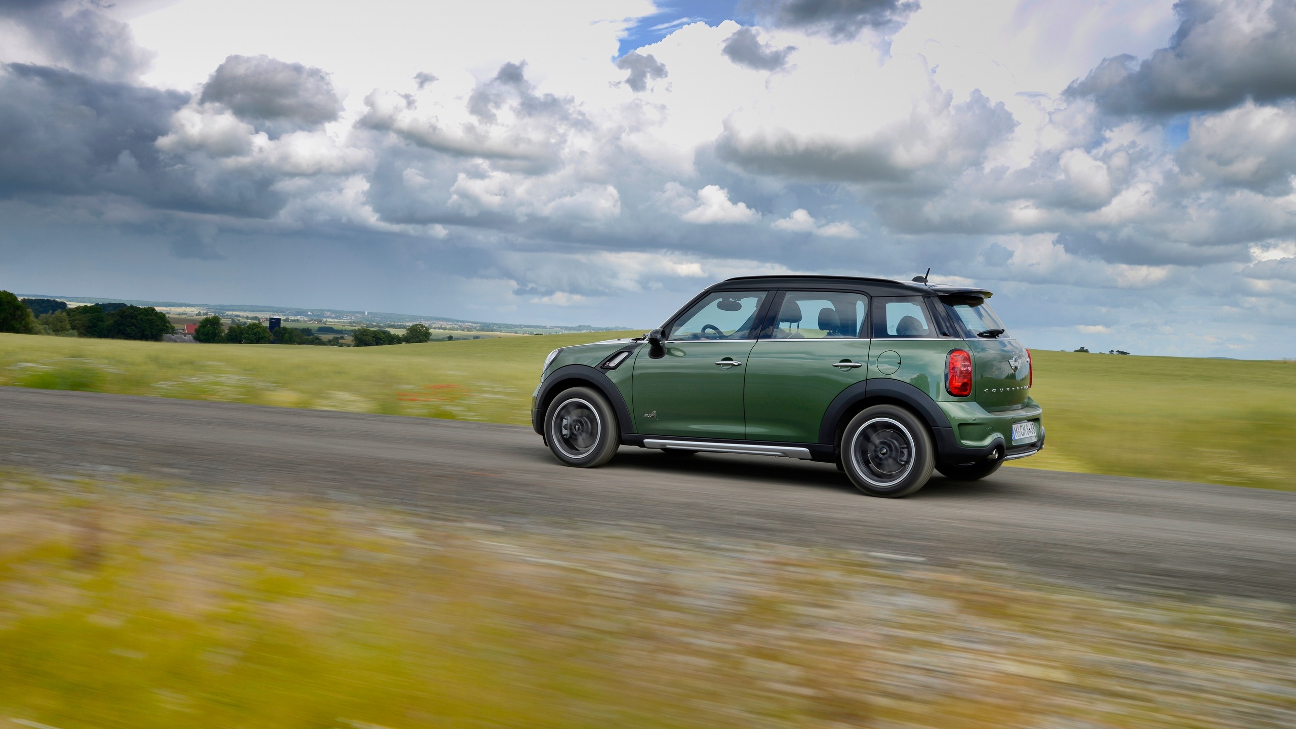 Mini Cooper S [2560x1440] | Scrolller
