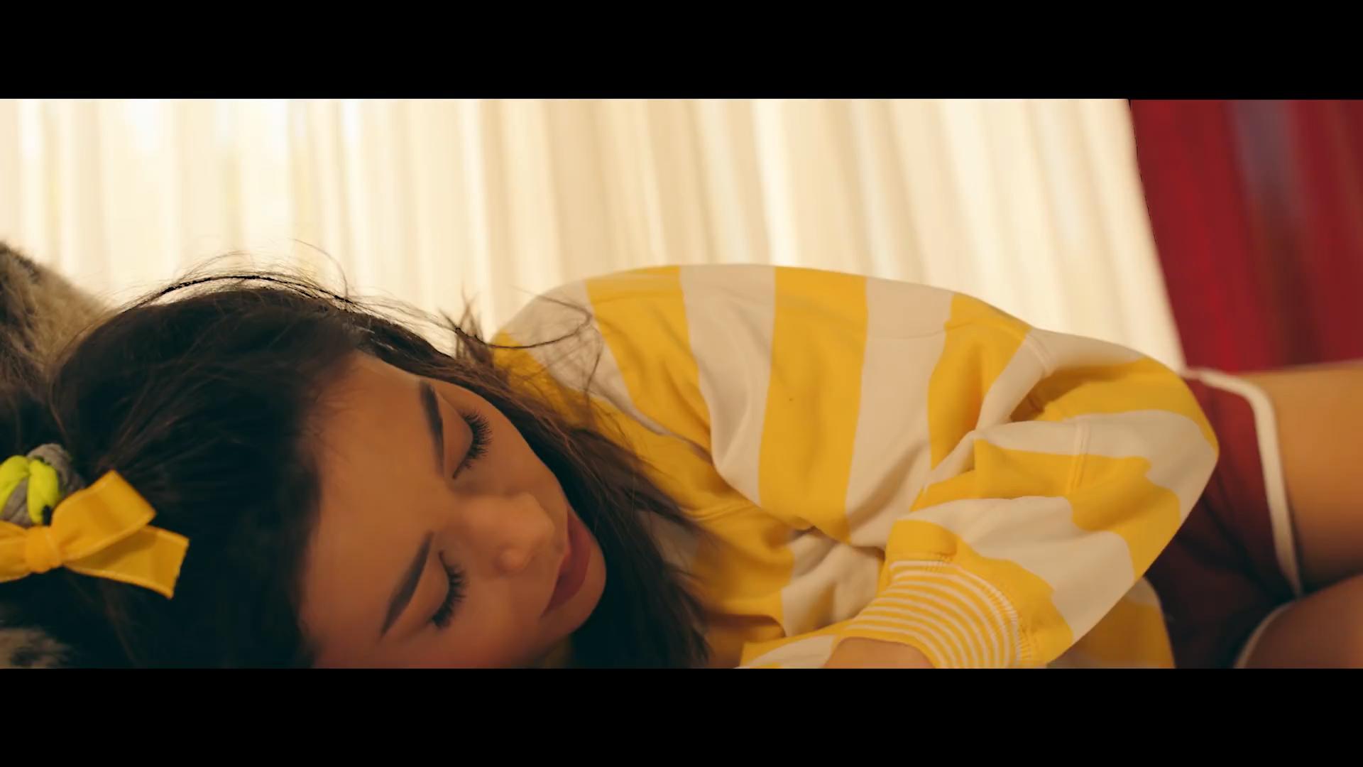 Miranda Cosgrove | Scrolller