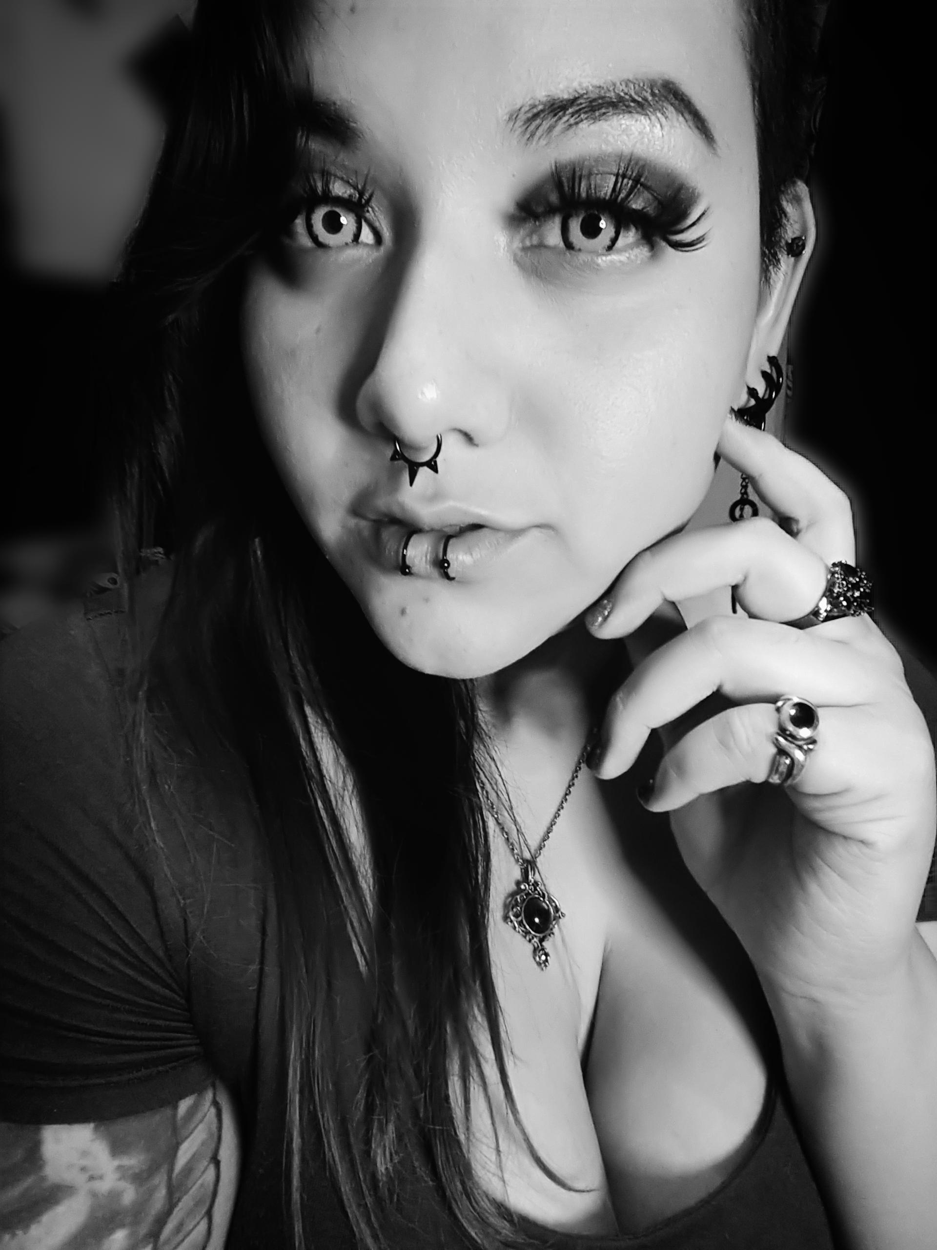 Discover more like Gothsluts: Miss Moon and Related Content | Scrolller