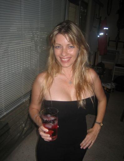 Mom is a total milf | Scrolller