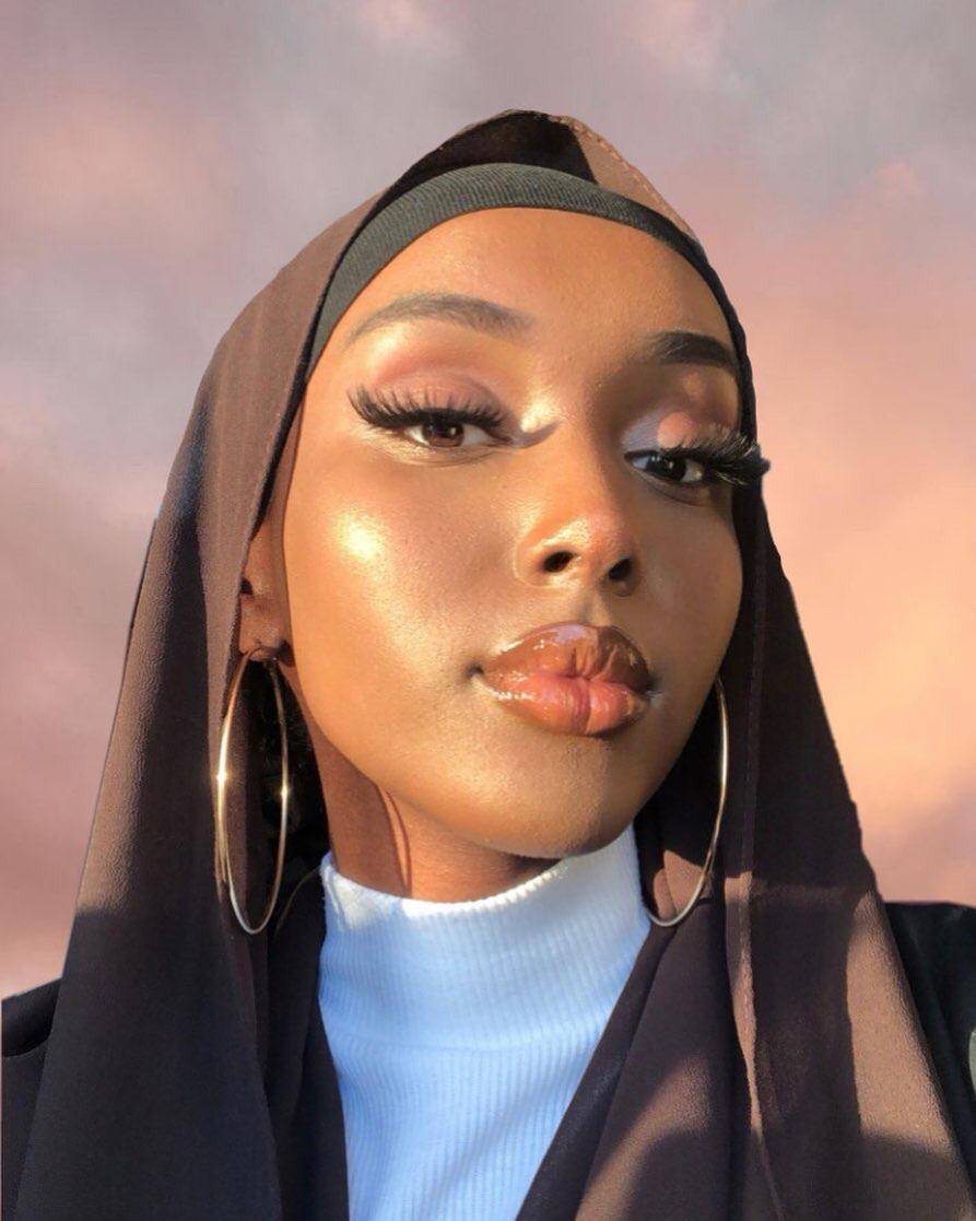 More of hijab girl | Scrolller