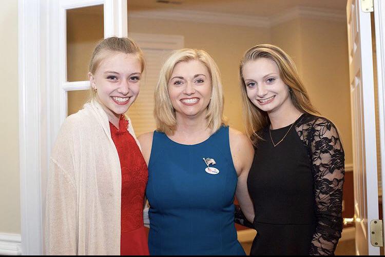 Mother And Two Daughters Scrolller