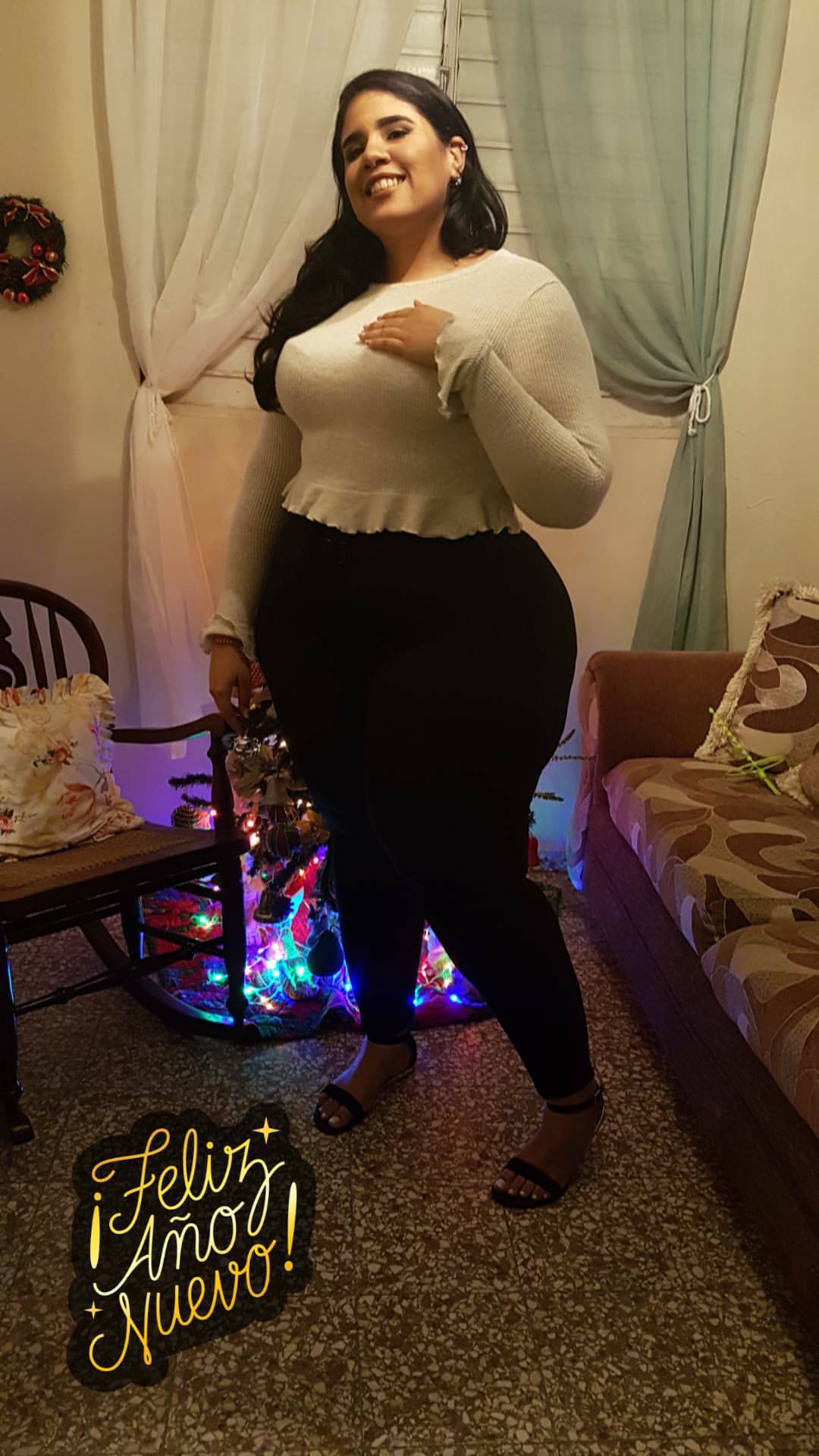 Ms Minna | Scrolller