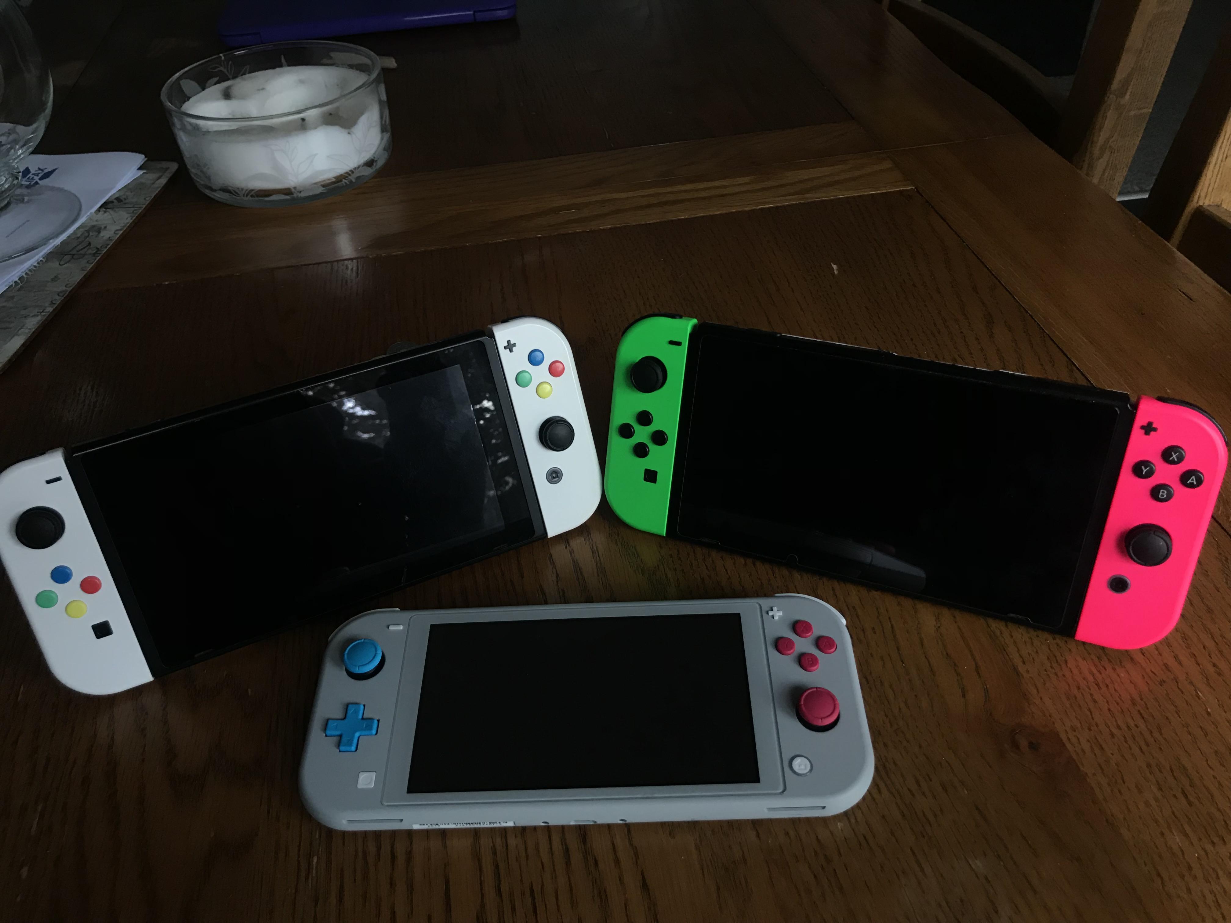 Mum and dad introducing child. circa 2019 | Scrolller