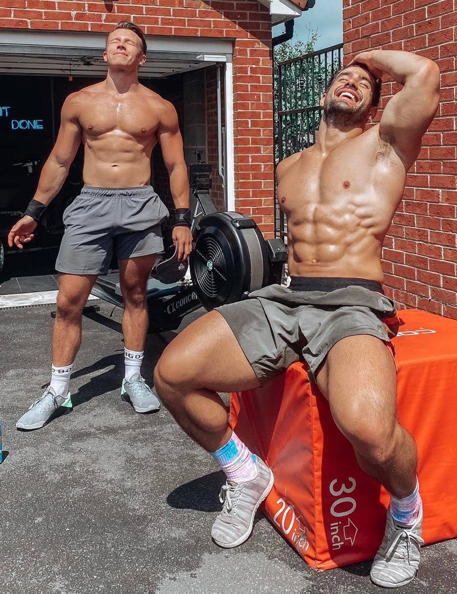 Muscle buds getting some rays ... | Scrolller