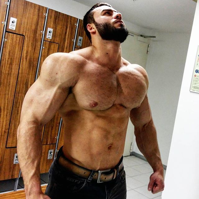 Discover more like Adoniclove: Muscles Popping and Related Content | Scrolller