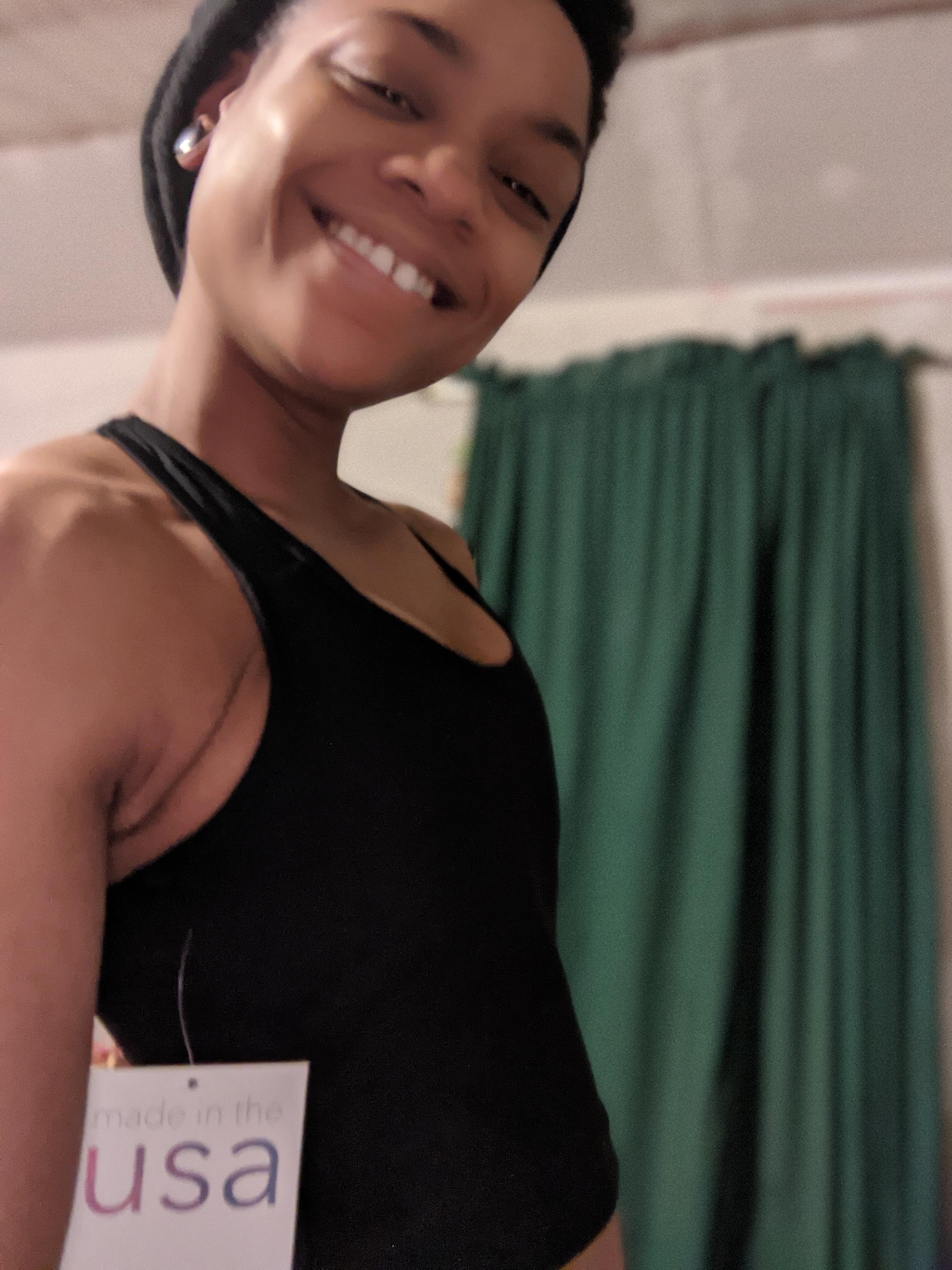 MY BINDER CAME IN! | Scrolller