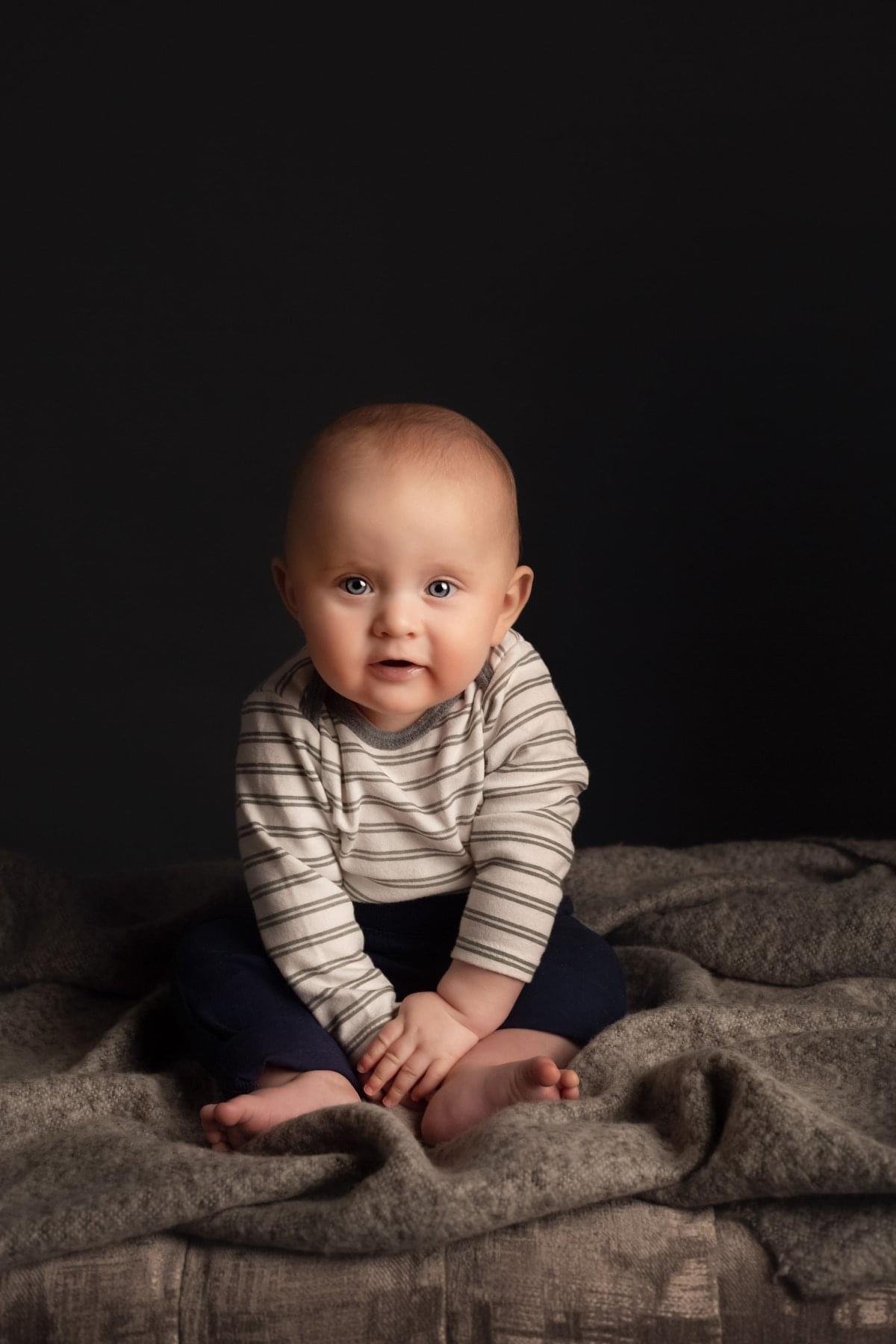 My chunky monkey. Six months old :) | Scrolller