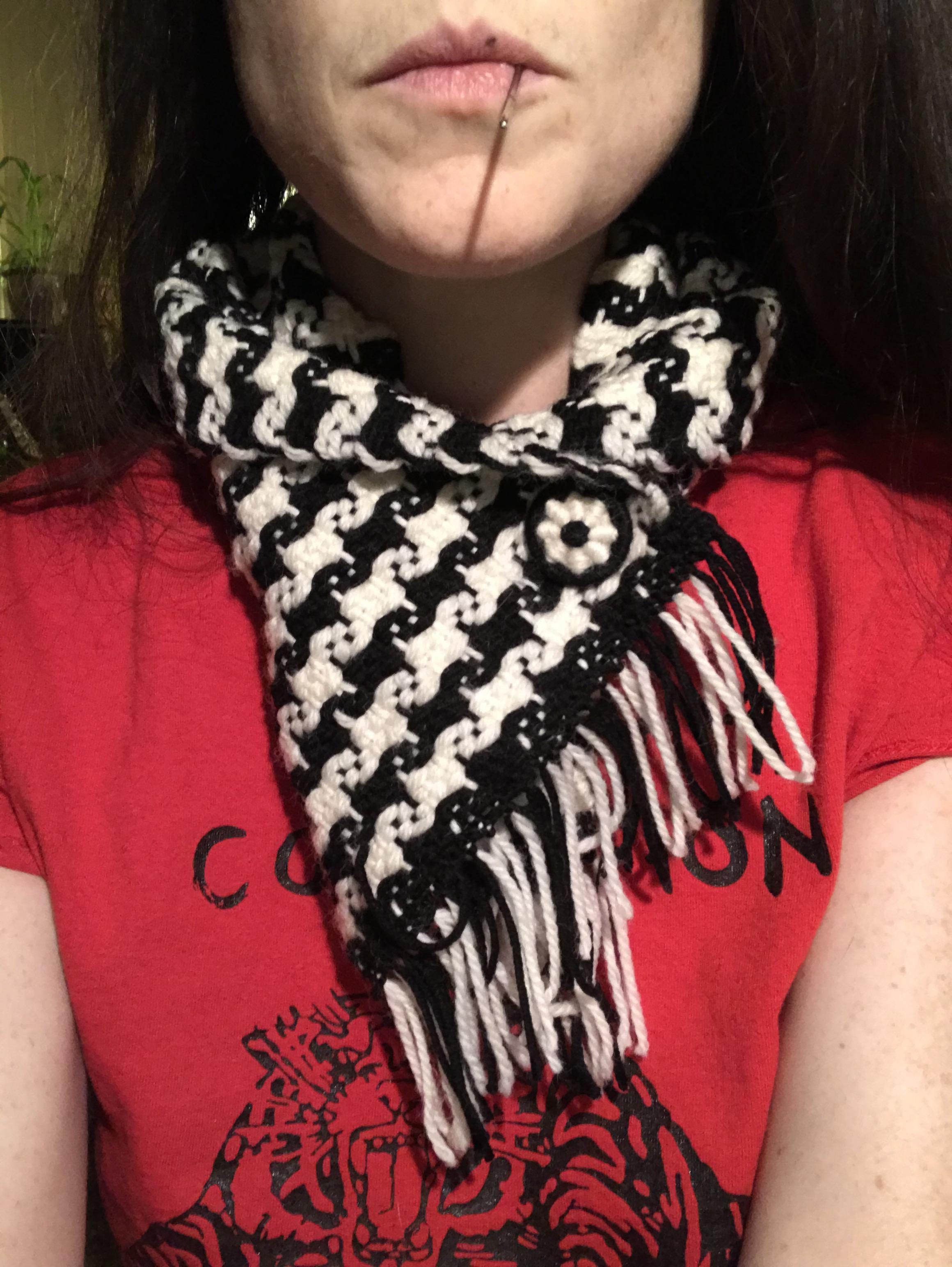 My cowl scarf finished! | Scrolller