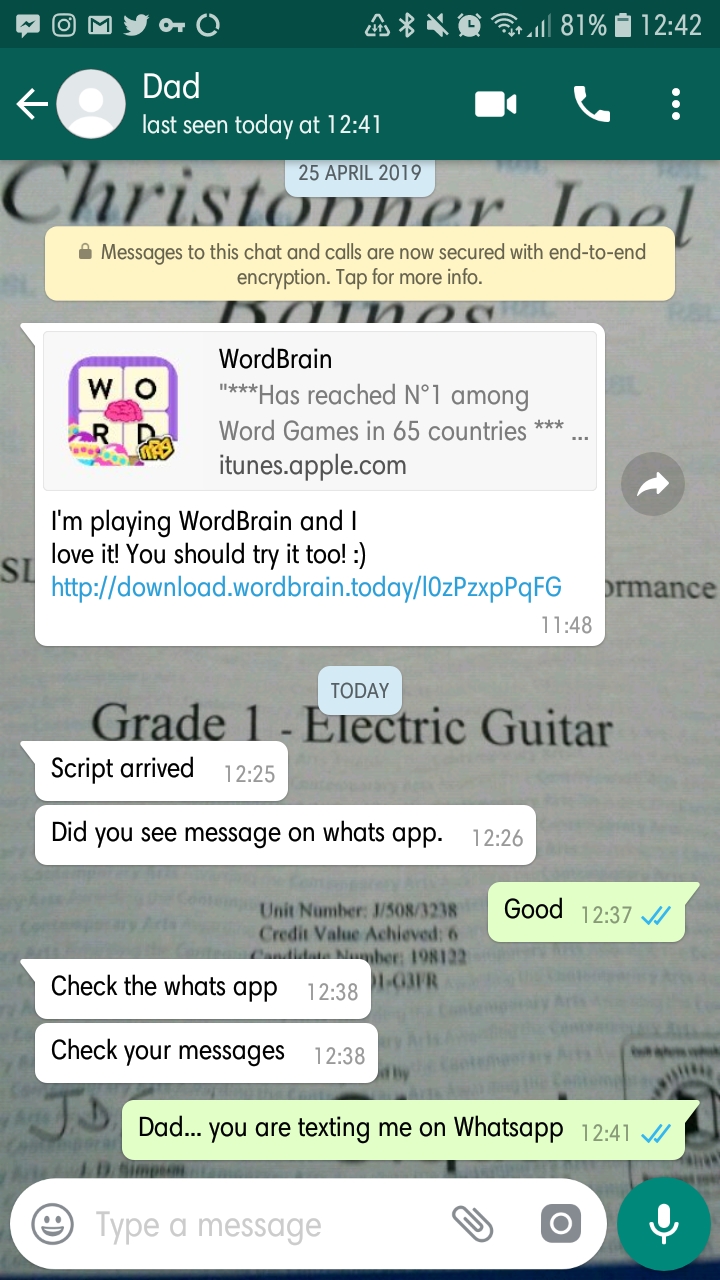 My dad doesn't know the difference between Whatsapp and normal messages... | Scrolller