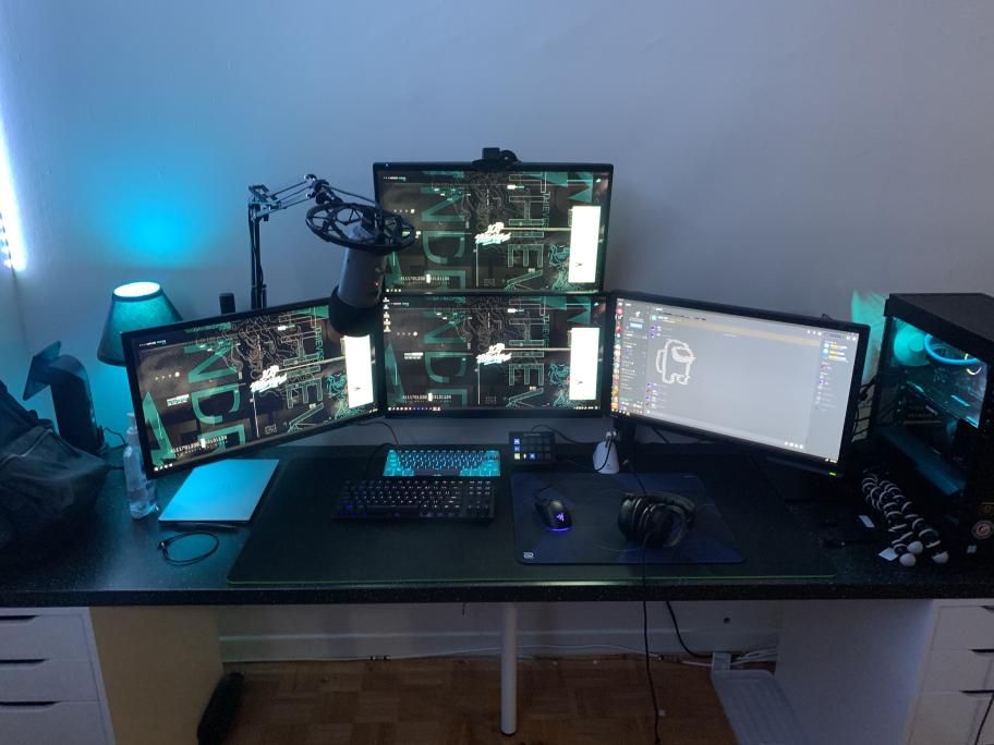 my dad thinks my setup is for schoolwork | Scrolller