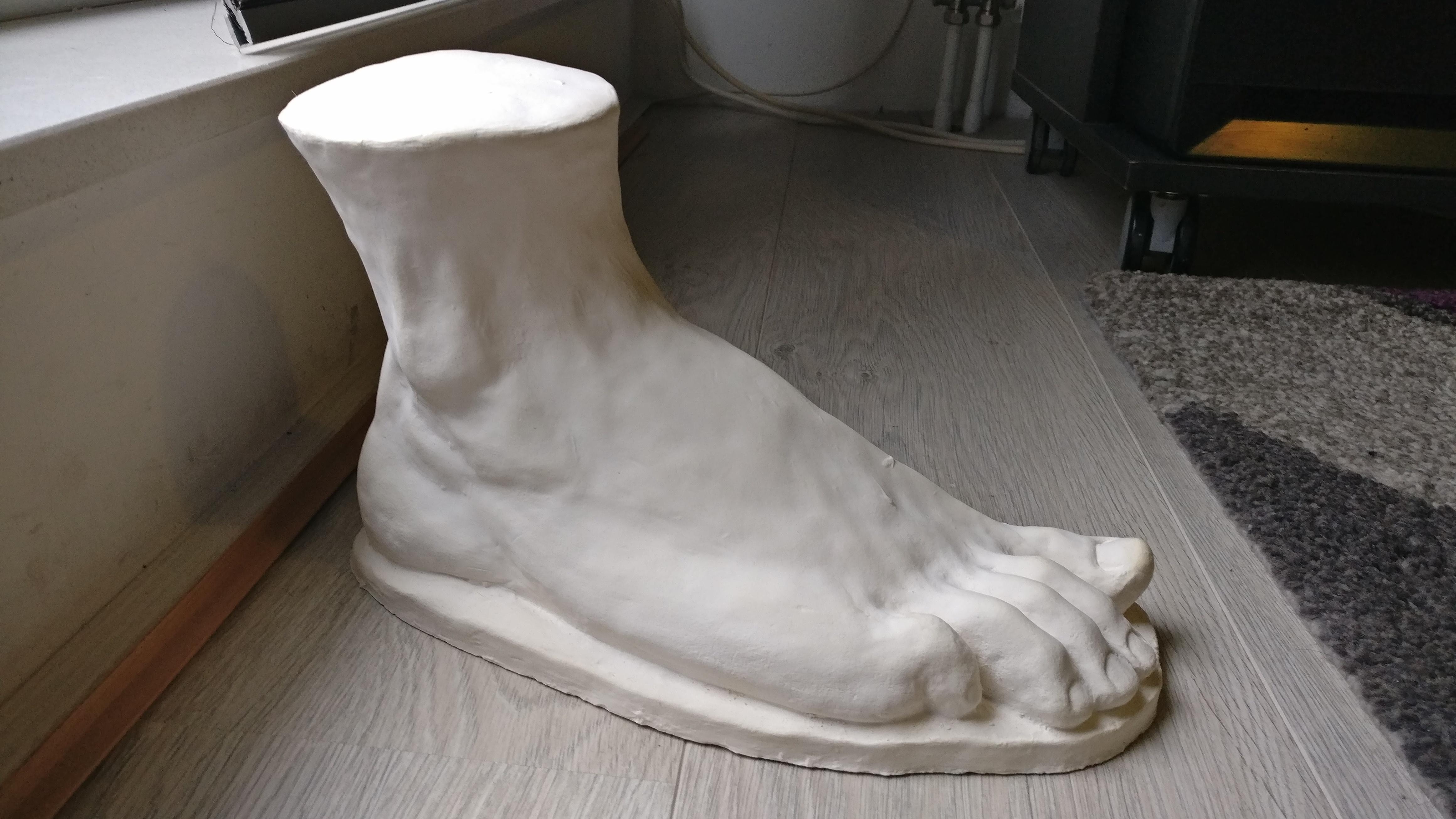 My first sculpture self casted in plaster. | Scrolller