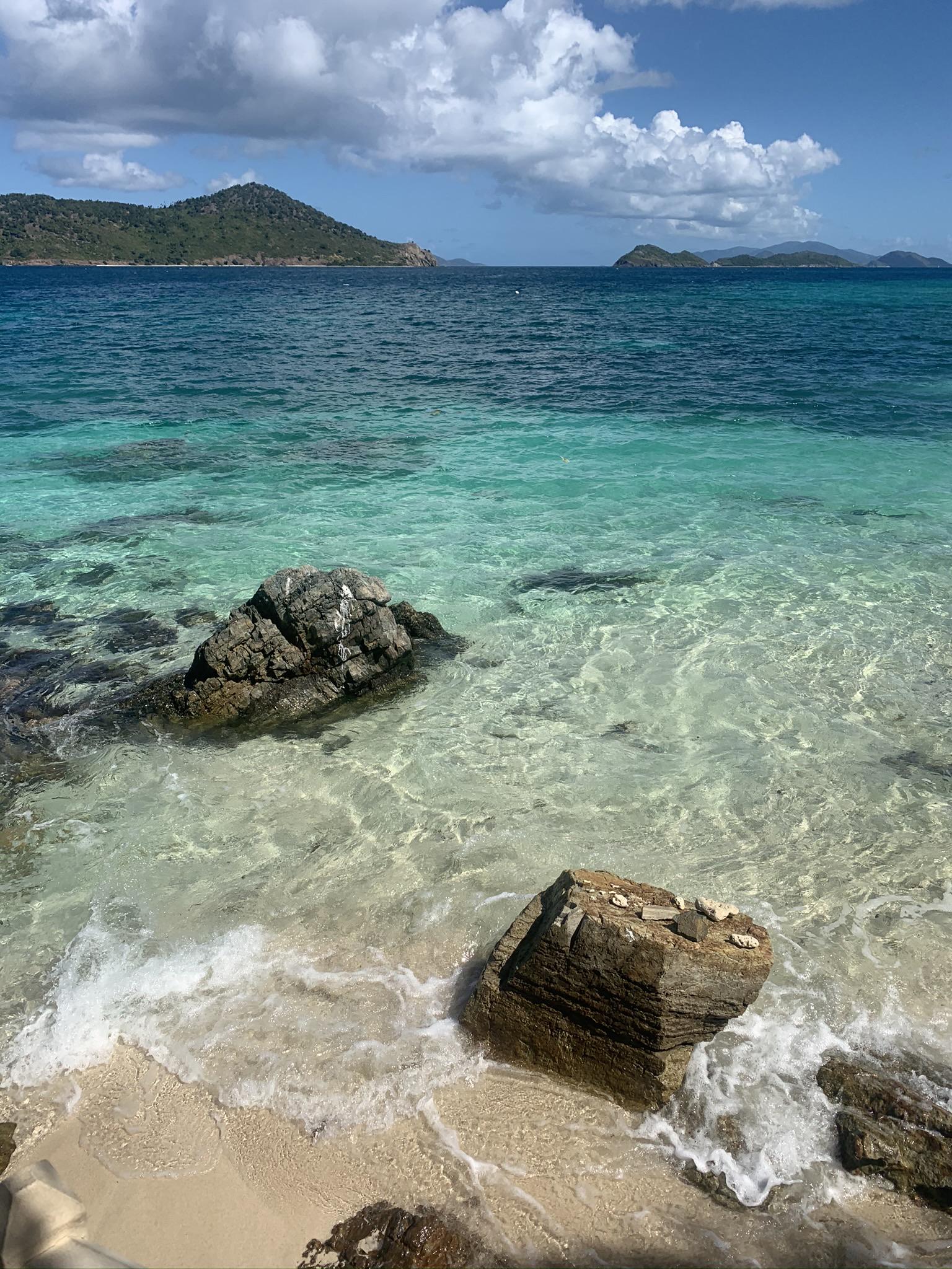 My first time to Saint Thomas | Scrolller