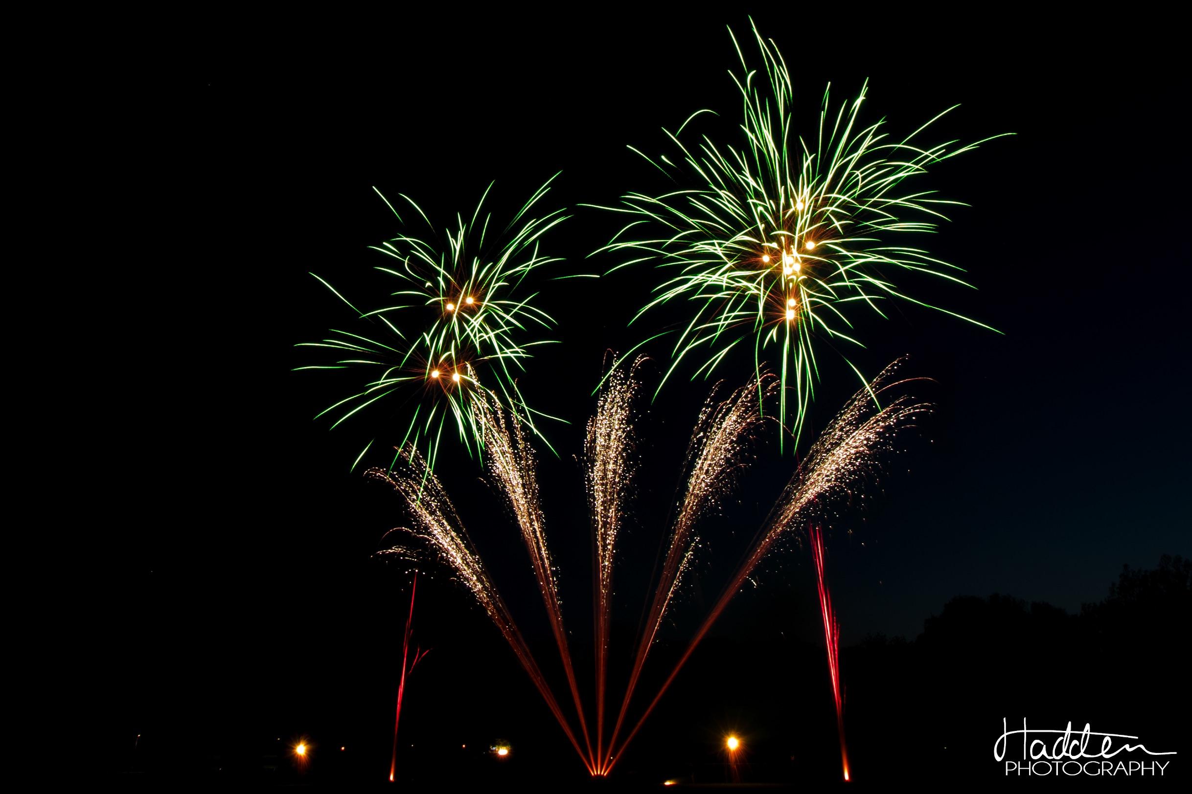 My first try at firework photos | Scrolller