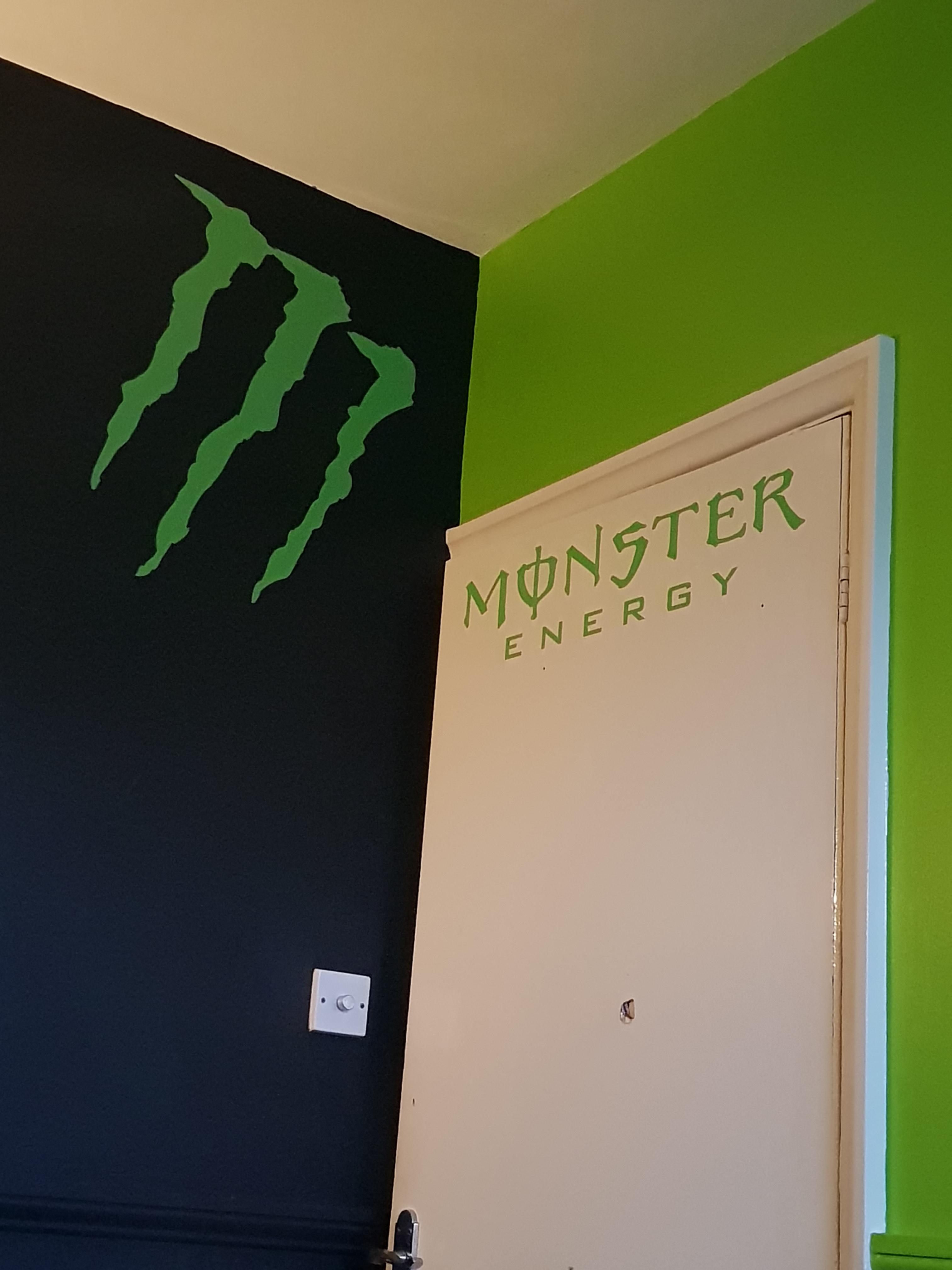 My friend is the ultimate Kyle-His wallpaper | Scrolller