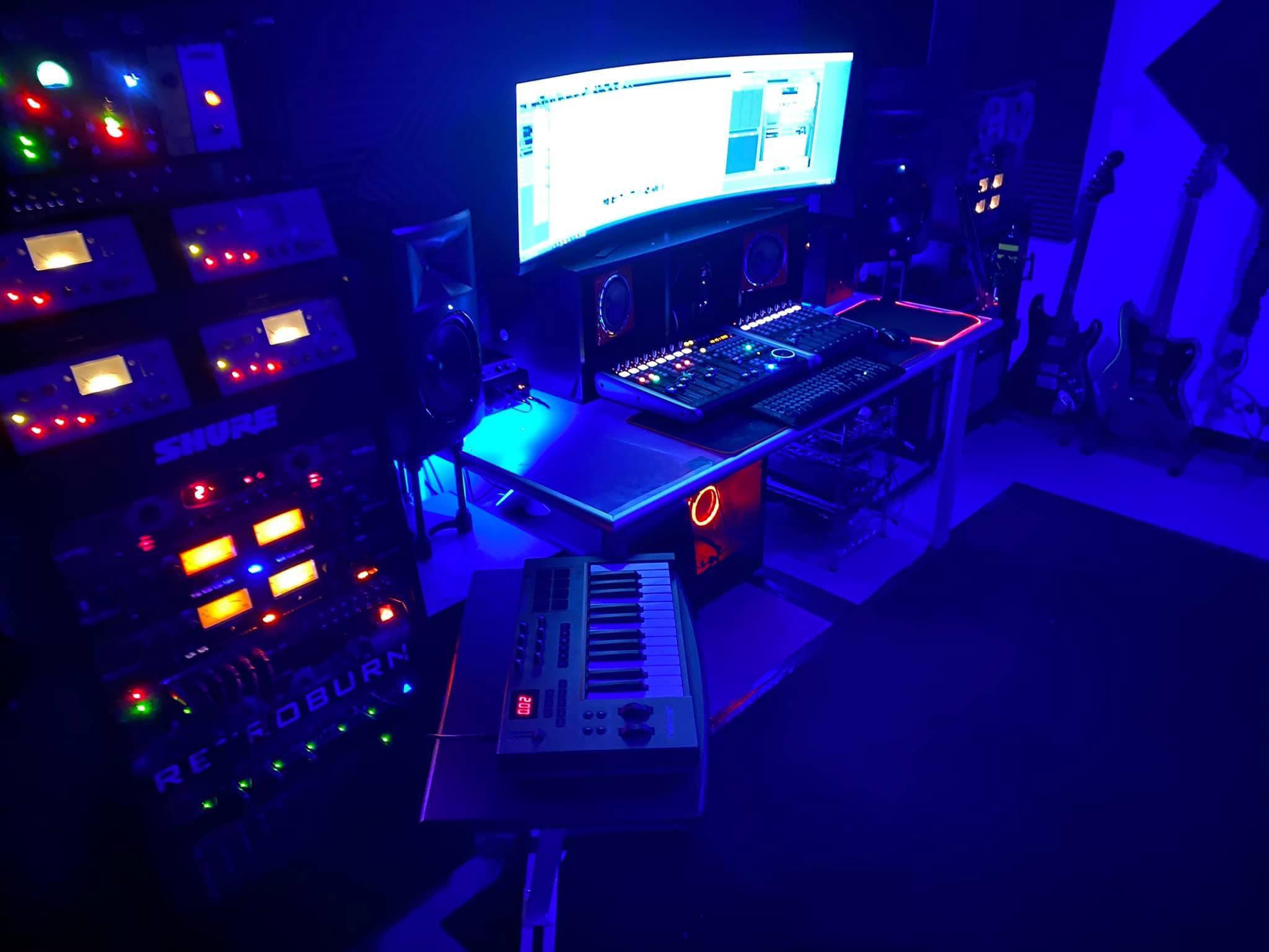 My Home Studio Setup | Scrolller