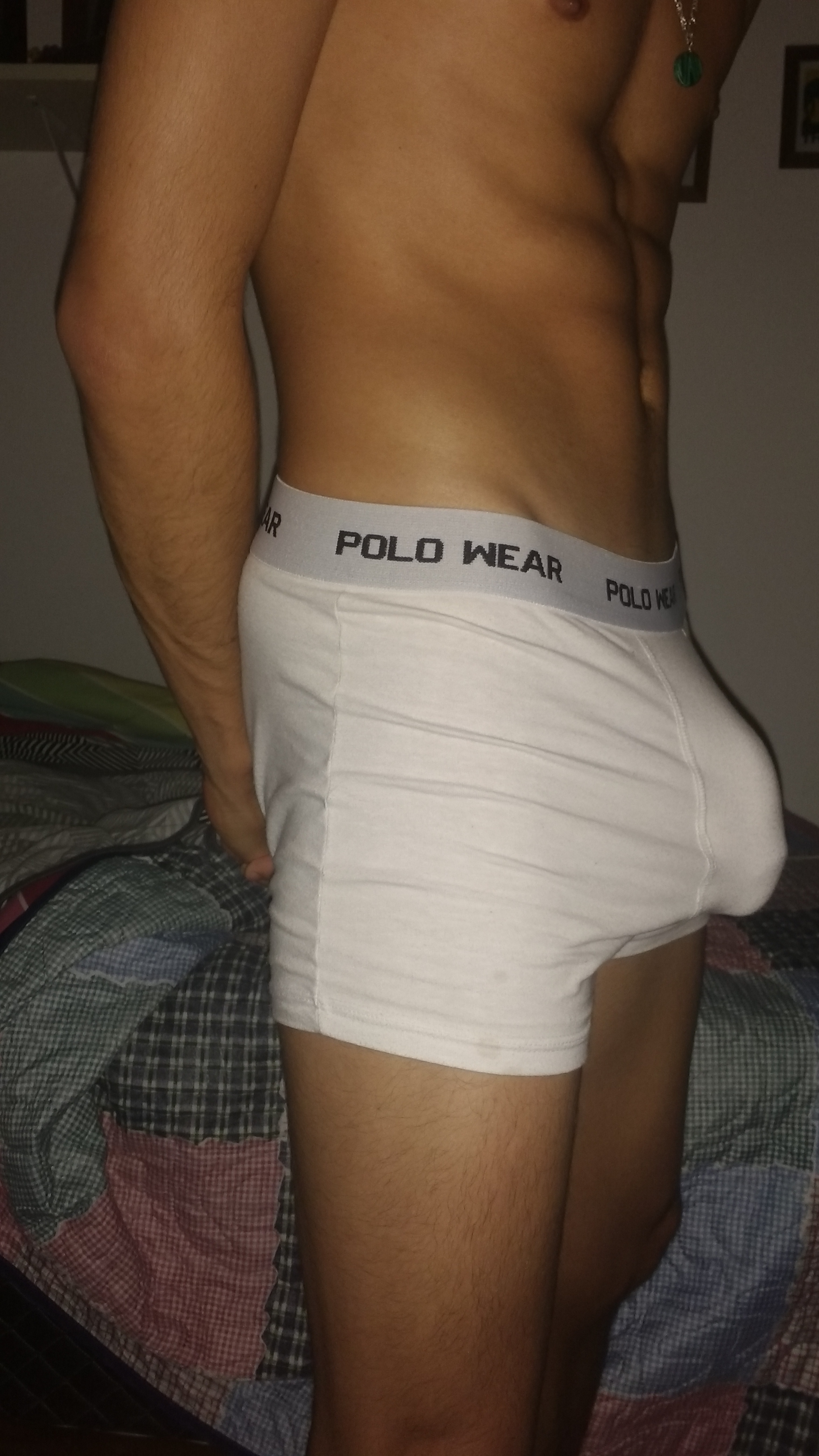 My little bulge. [M18] | Scrolller