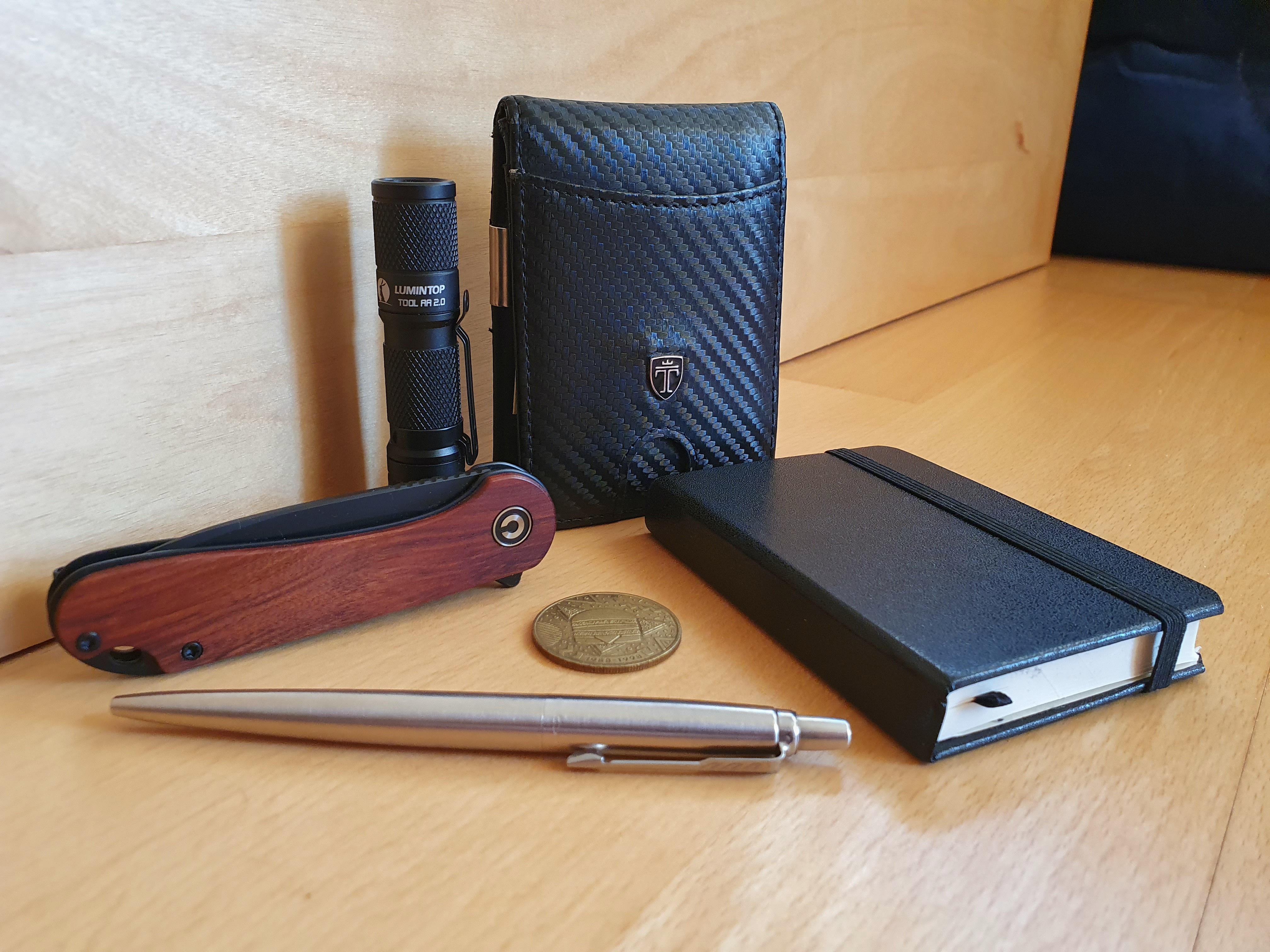 My office EDC | Scrolller