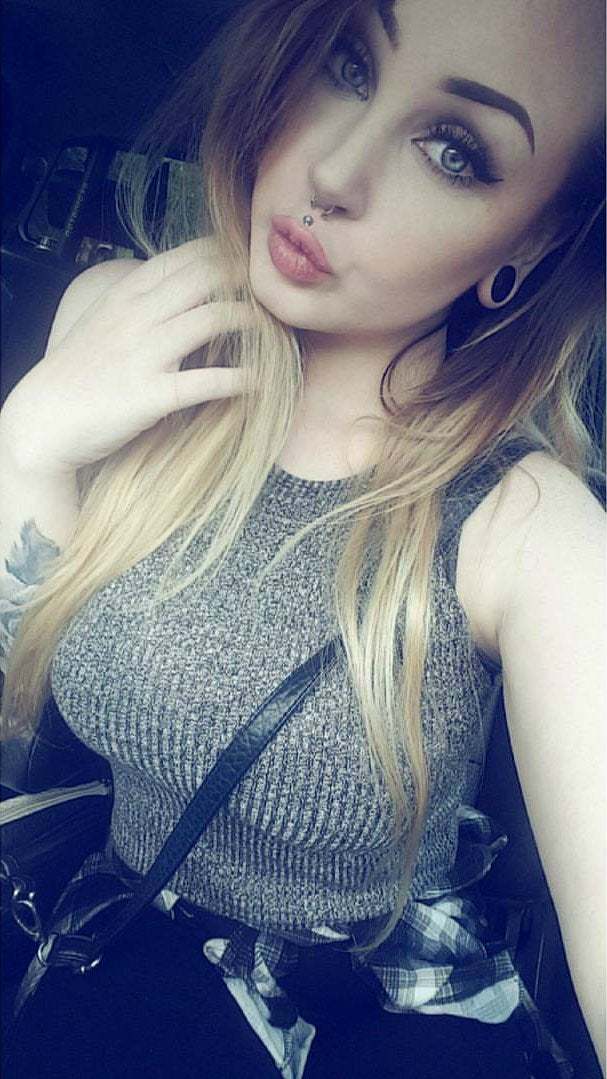 My [OP] top was a bit too tight for it too work | Scrolller