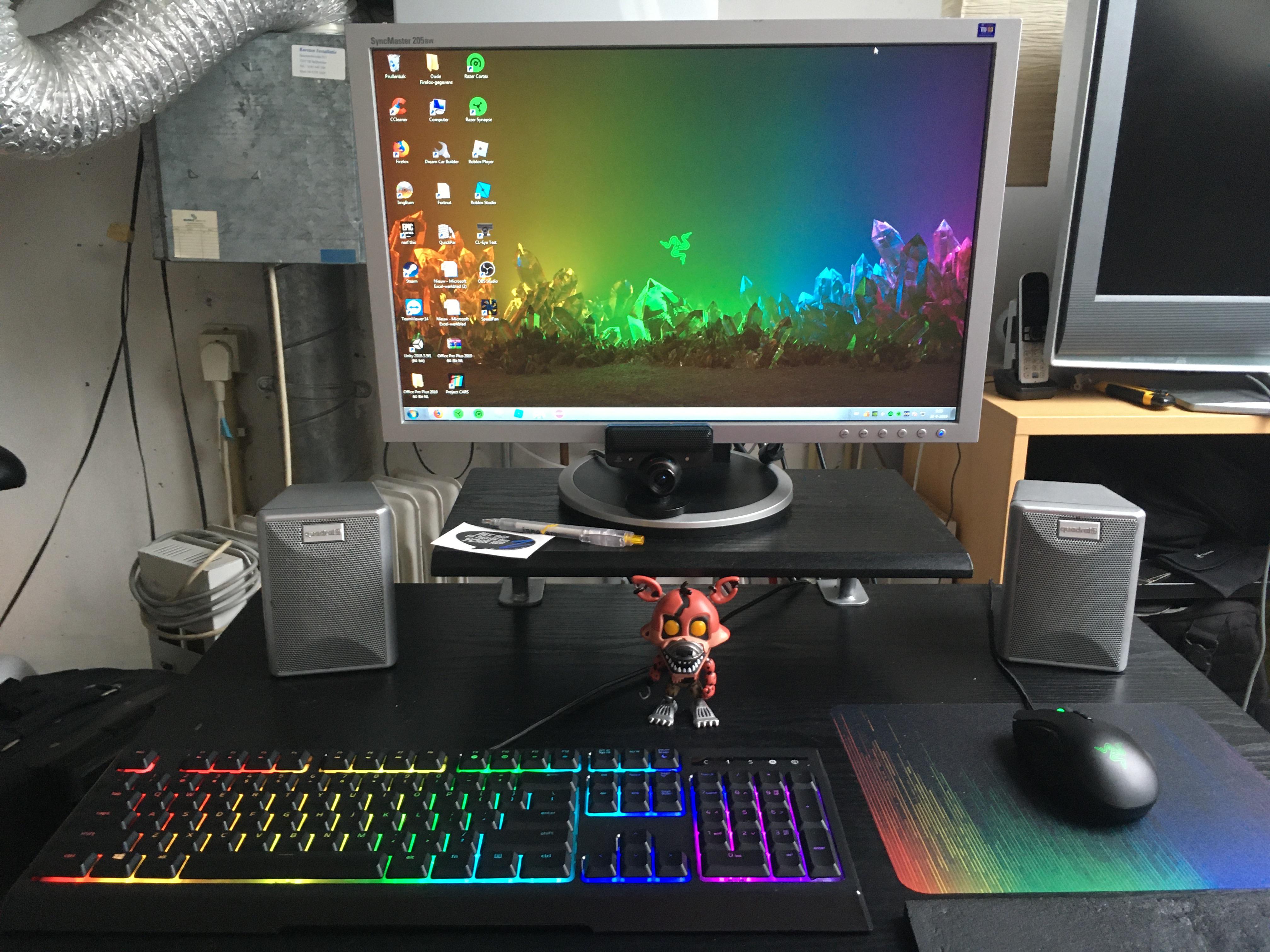 My razer | Scrolller