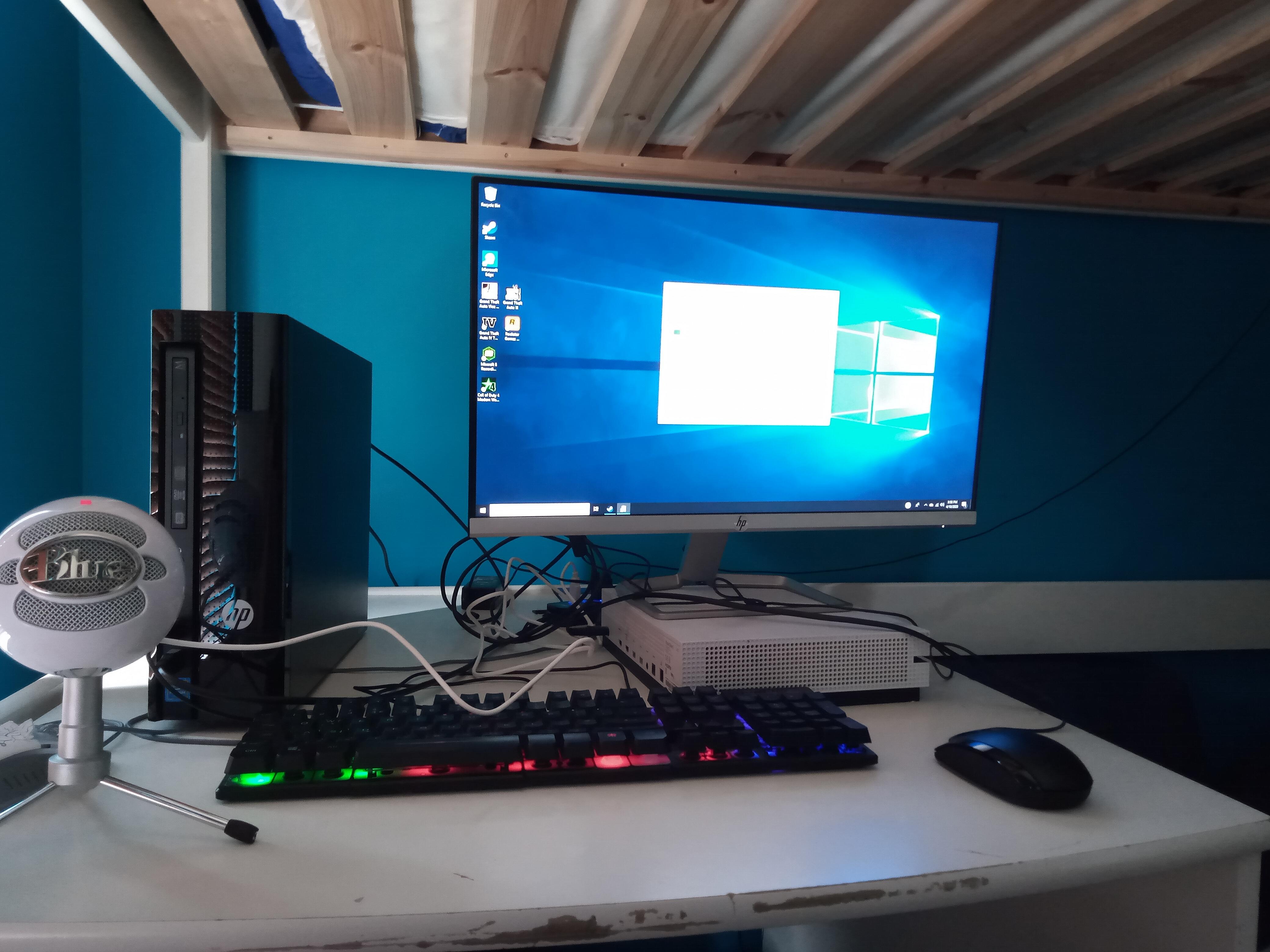 My recording setup. and gaming setup | Scrolller