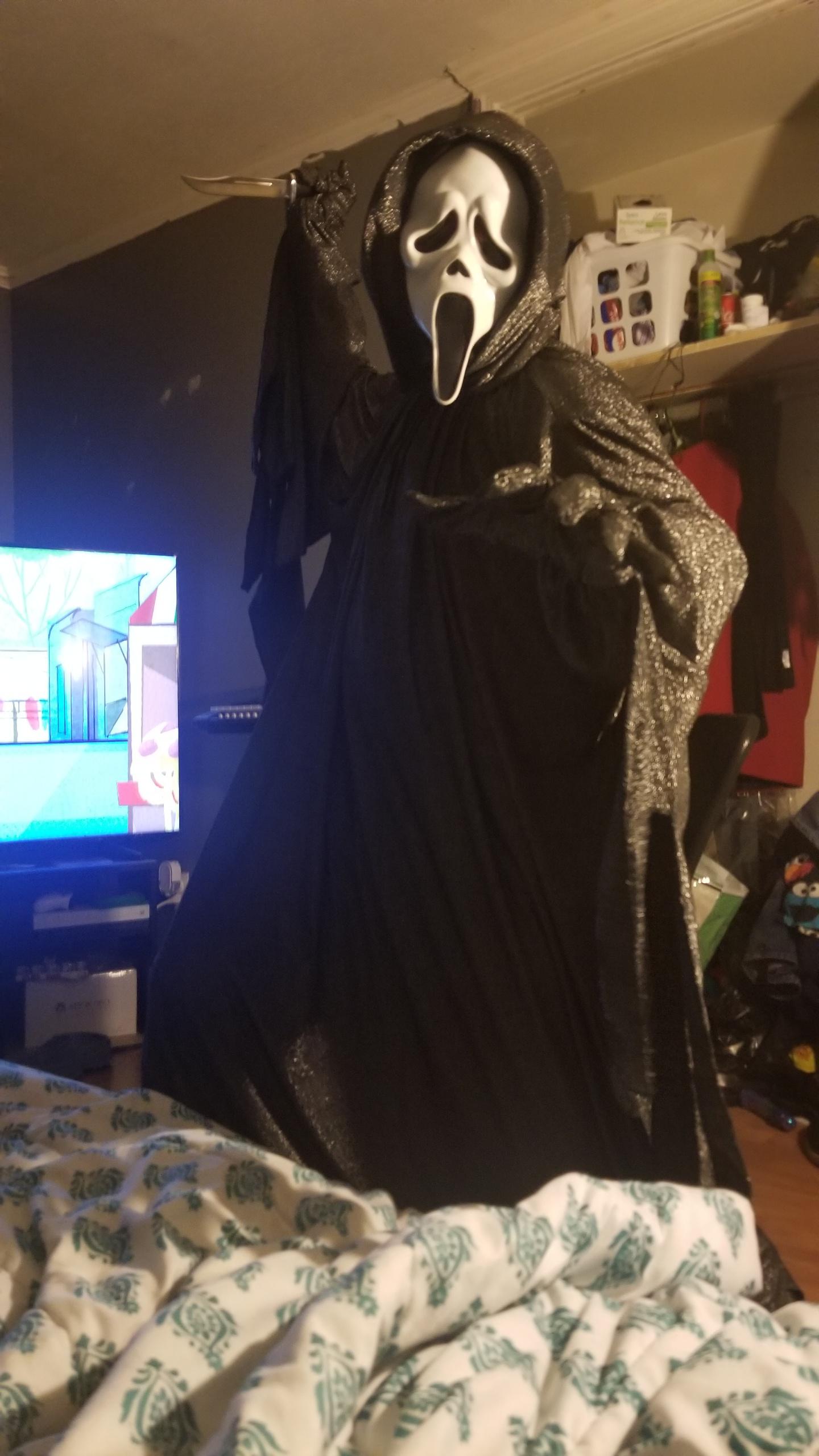 My Scream 1 Ghostface Robe | Scrolller