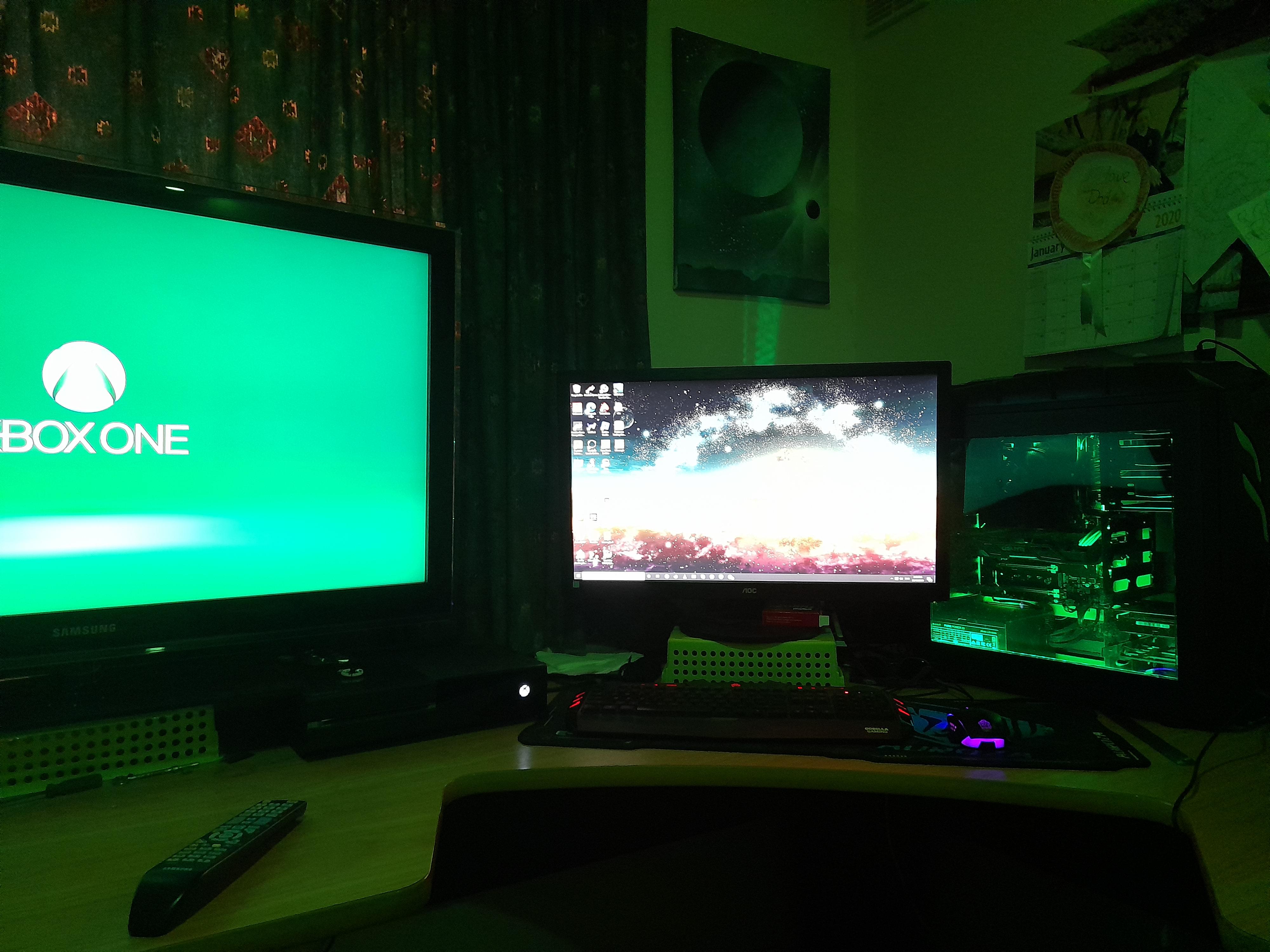 My setup. | Scrolller