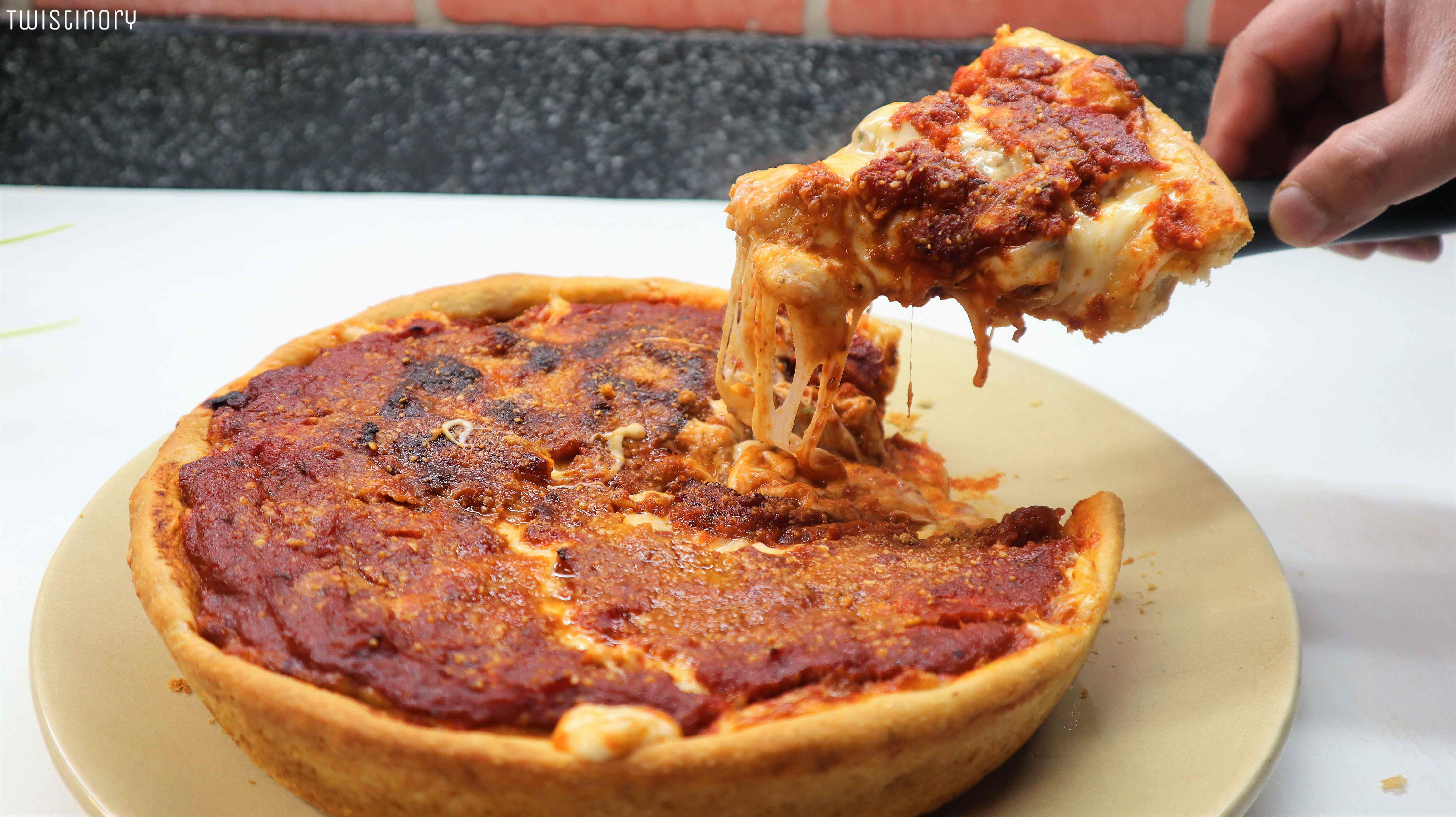 My take on Chicago Deep Dish Pizza | Scrolller