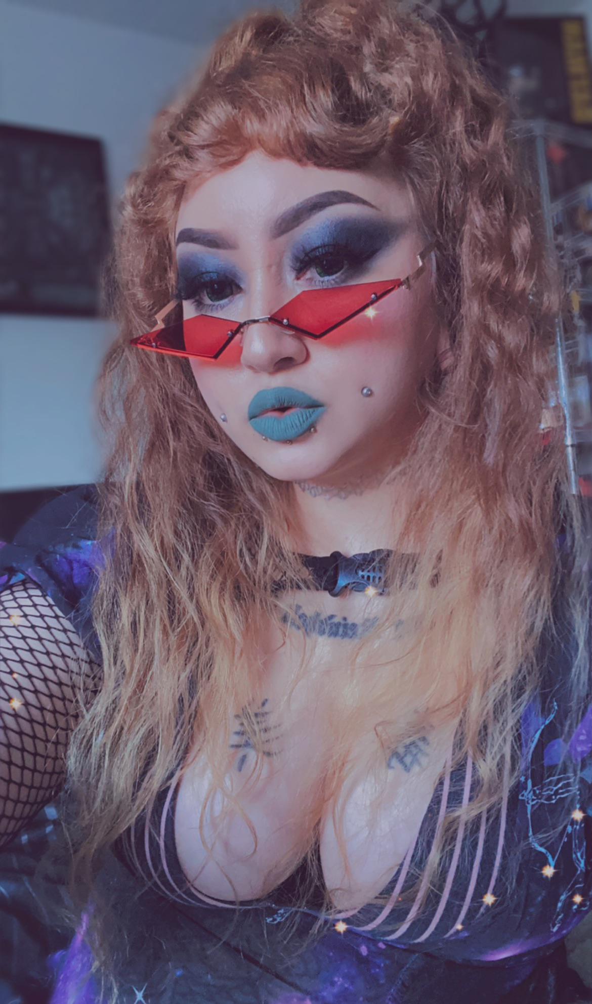 My tits are about to pop out of my dress 😏also love my new glasses 🥰 | Scrolller