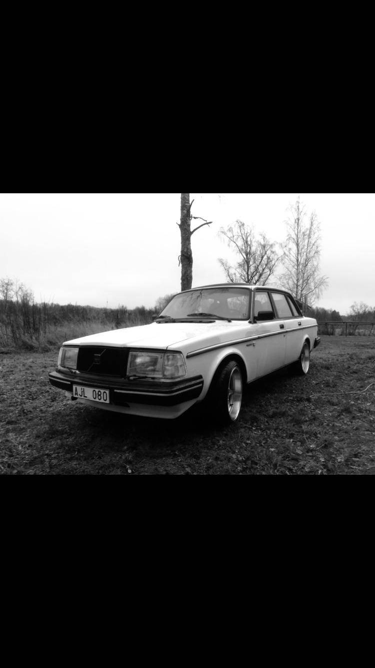 My Volvo 240 GLT | Scrolller