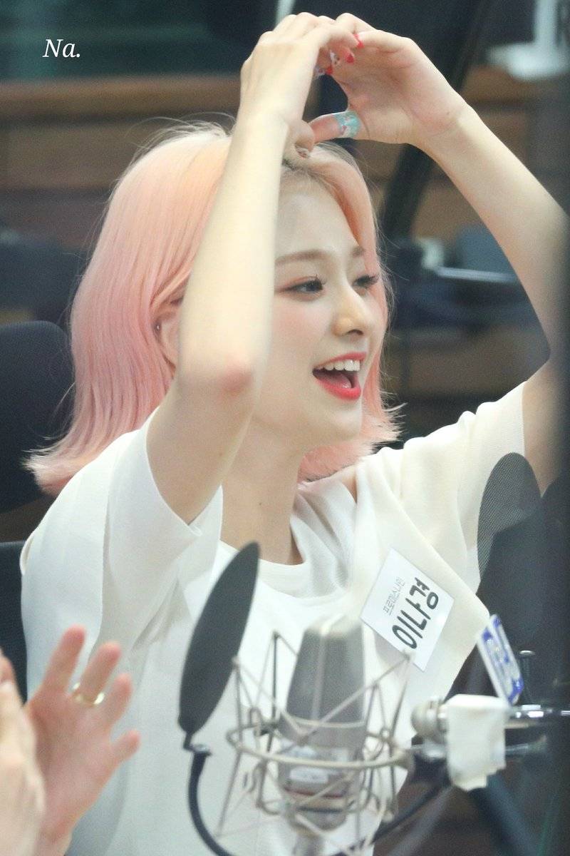 Nakko heart | Scrolller