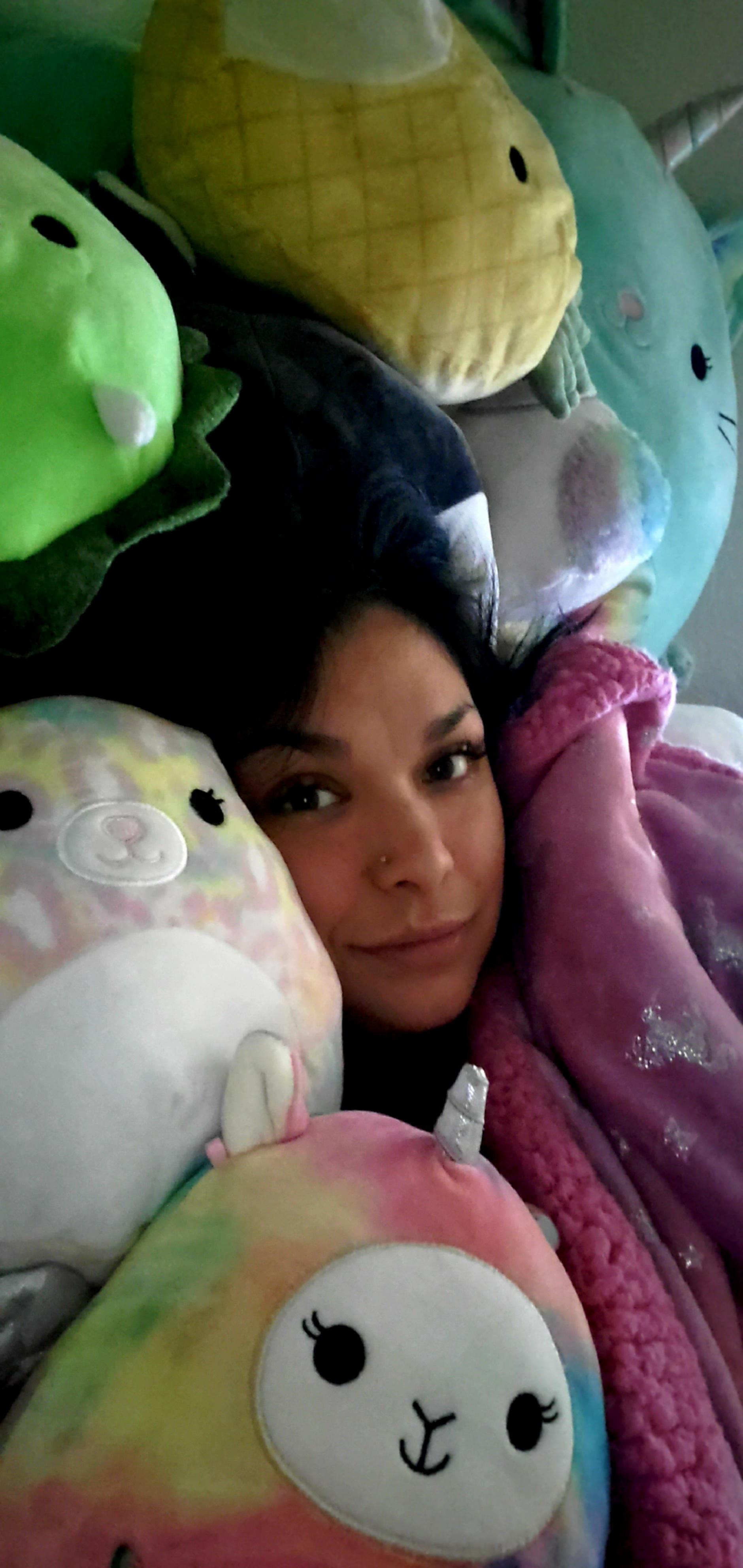Nap time in Squishmallow Mountain, got my floofy unicorn blankie too 🥰 | Scrolller