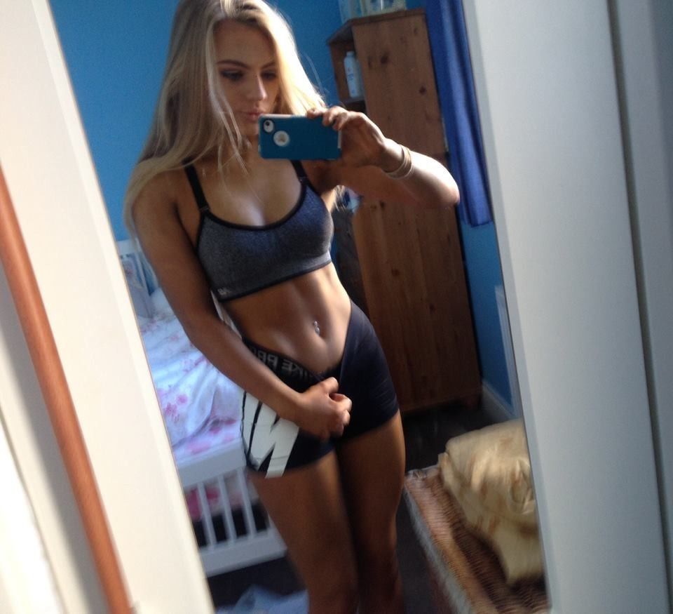 Discover more like SexyTummies: Natural athlete and Related Content | Scrolller