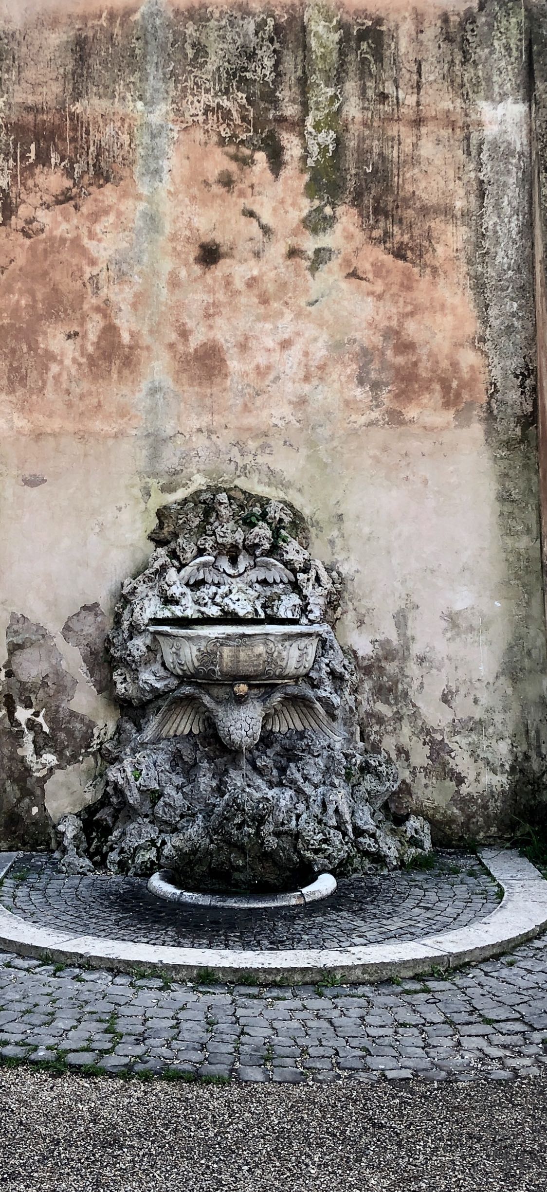 Never have I’ve seen such beautiful fountains | Scrolller