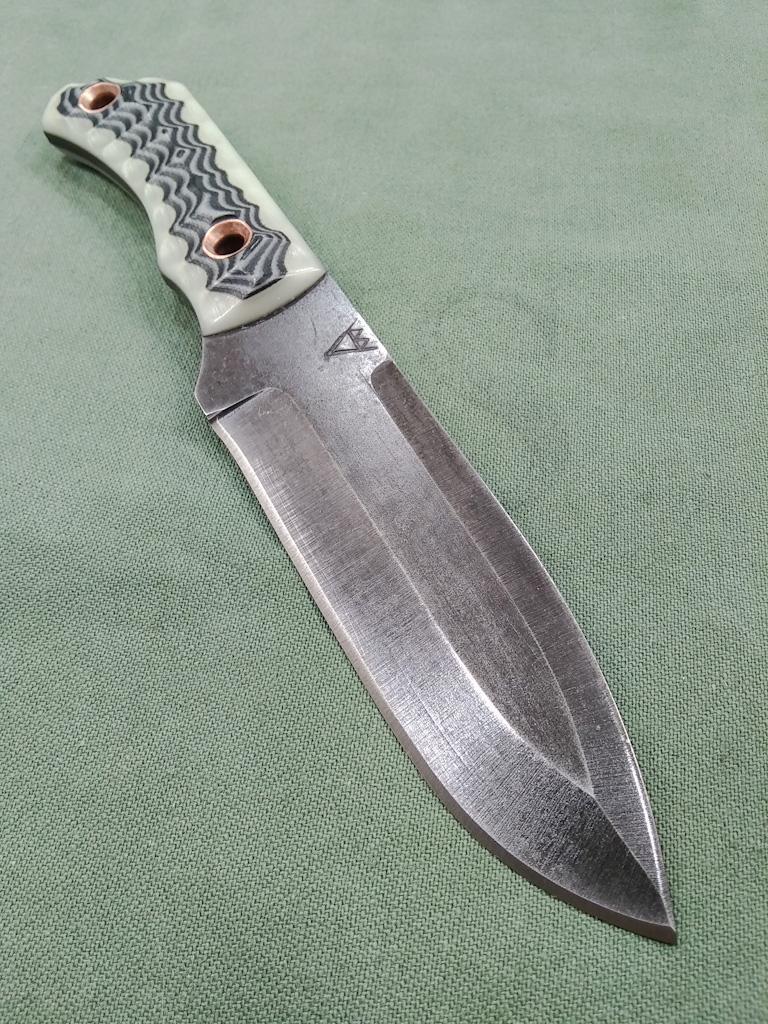 New copy of my EDC knife (OC) | Scrolller