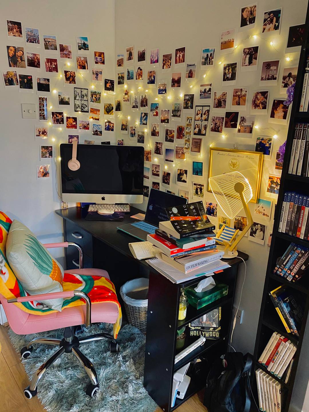 New home, new desk set-up | Scrolller