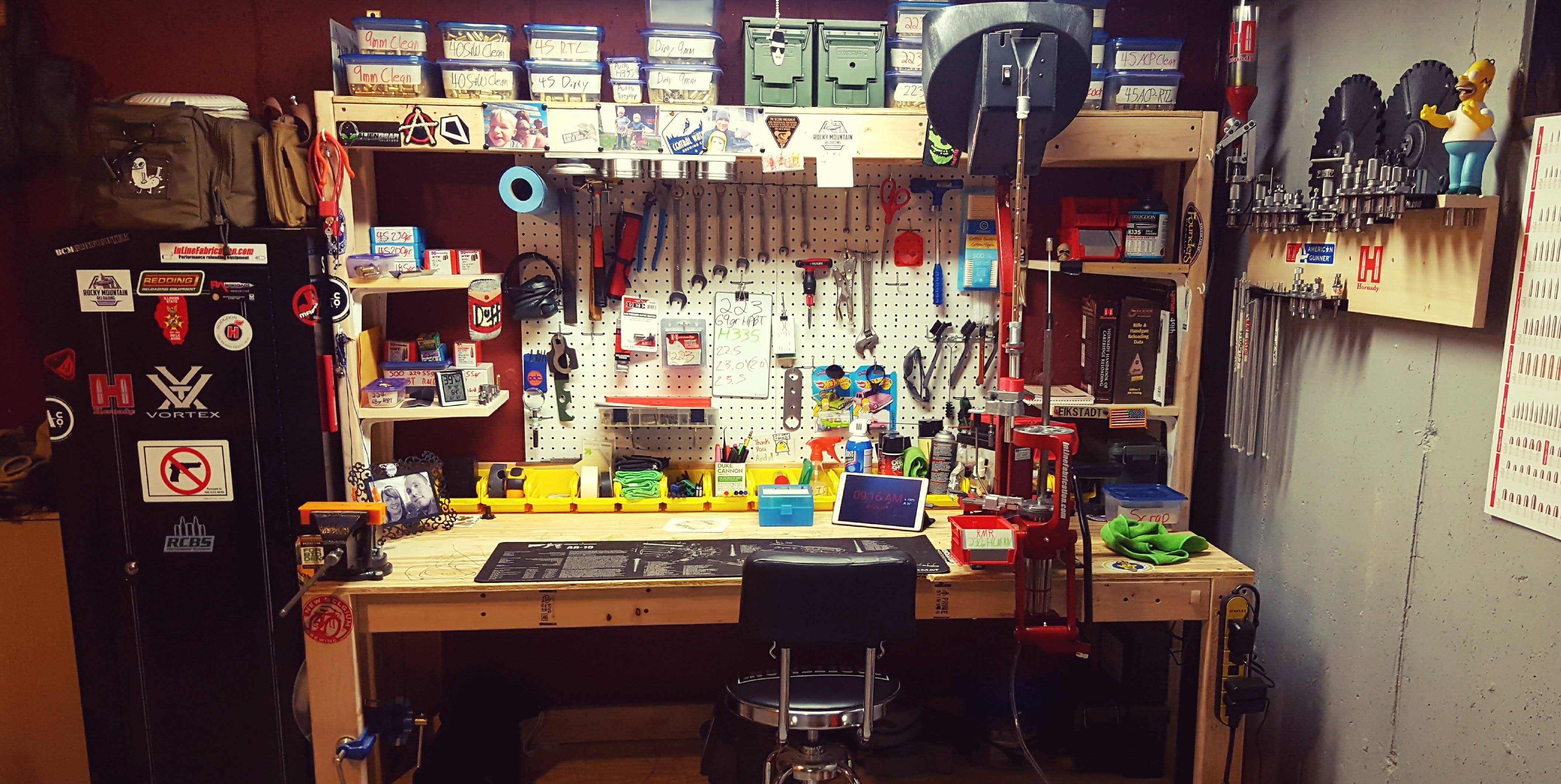 New to the Sub - My reloading bench. | Scrolller