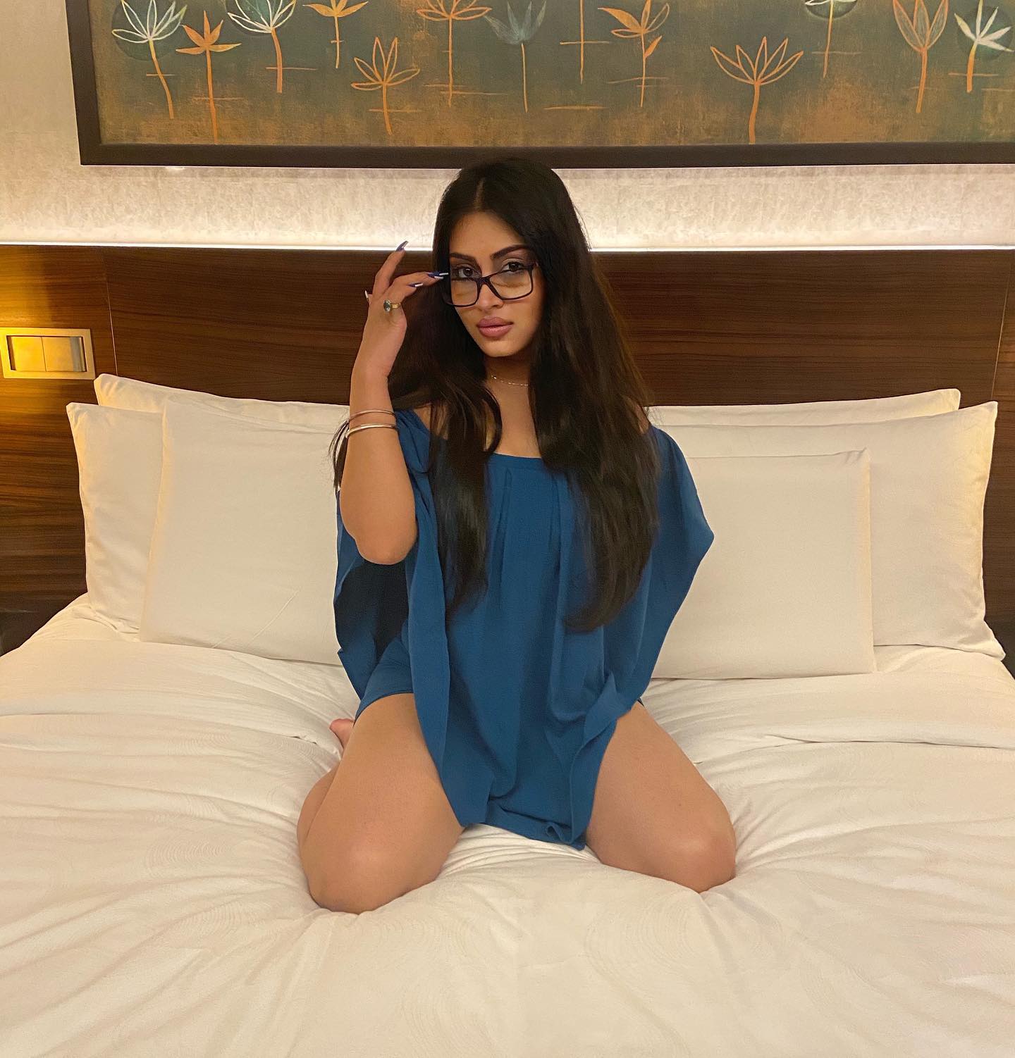 Next step - undressing | Scrolller