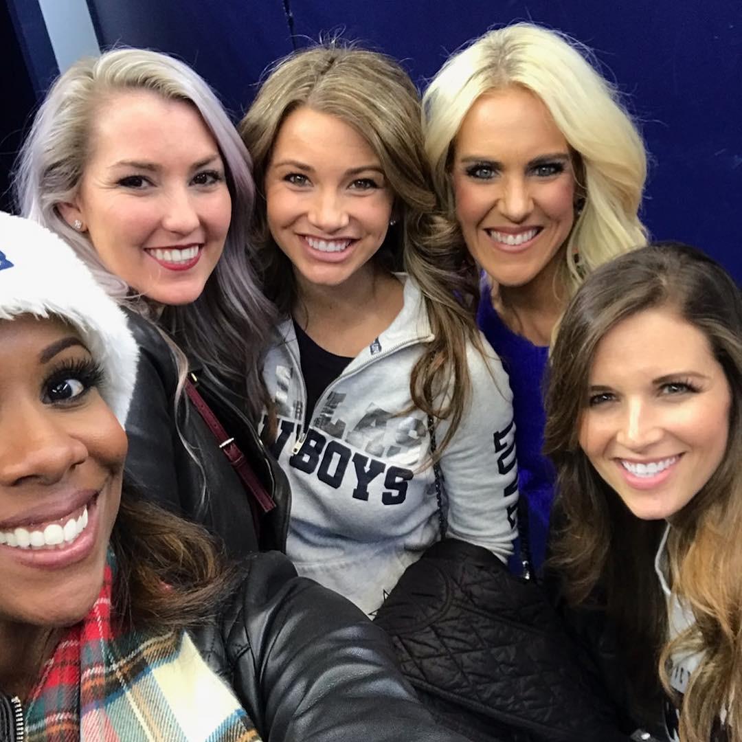 Nfl Cheerleaders Scrolller
