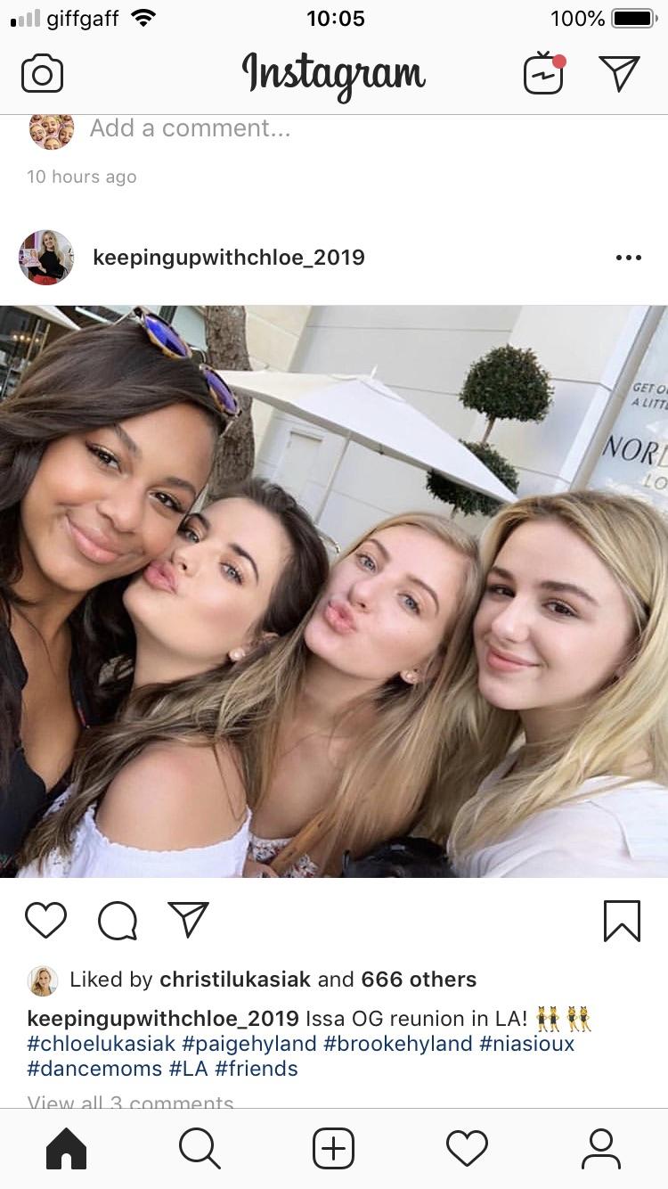 Nia, Brooke, Paige and Chloe together in LA | Scrolller
