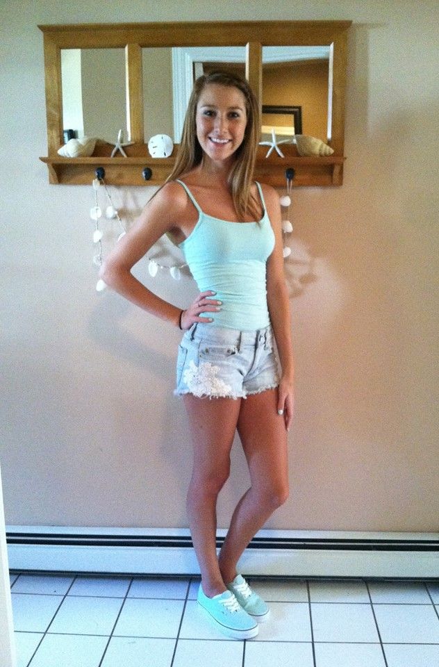 Nice outfit. | Scrolller