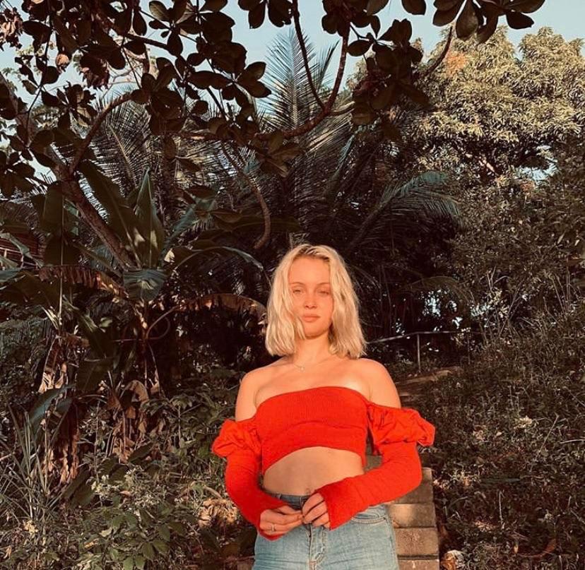 Nice Tree | Scrolller