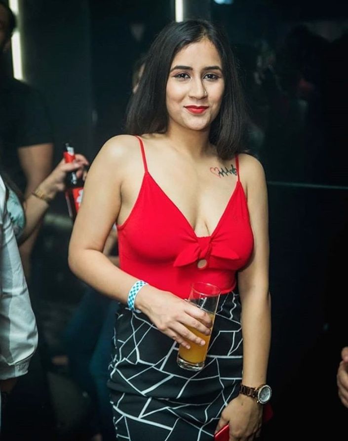 Night life | Scrolller