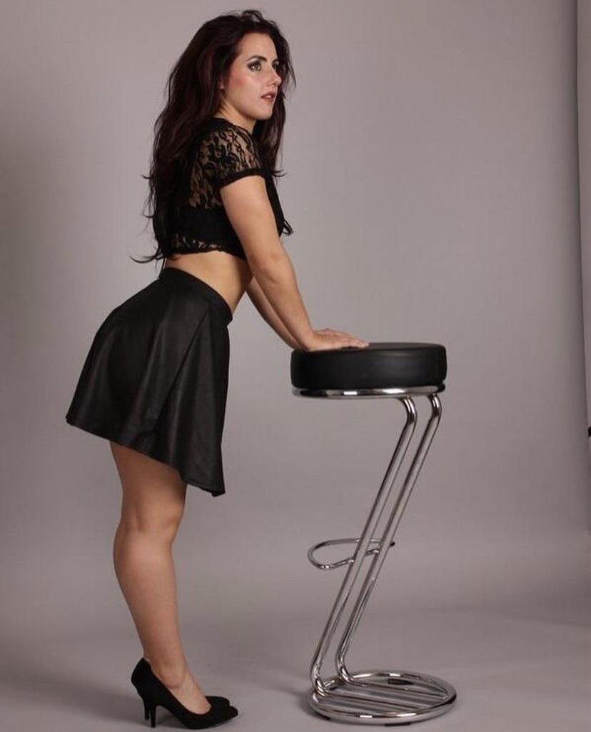 Nikki ready for her spanking | Scrolller