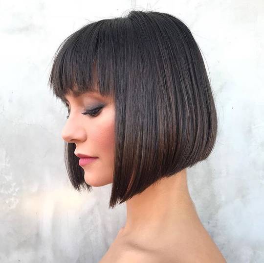 Nina's shorter bob | Scrolller