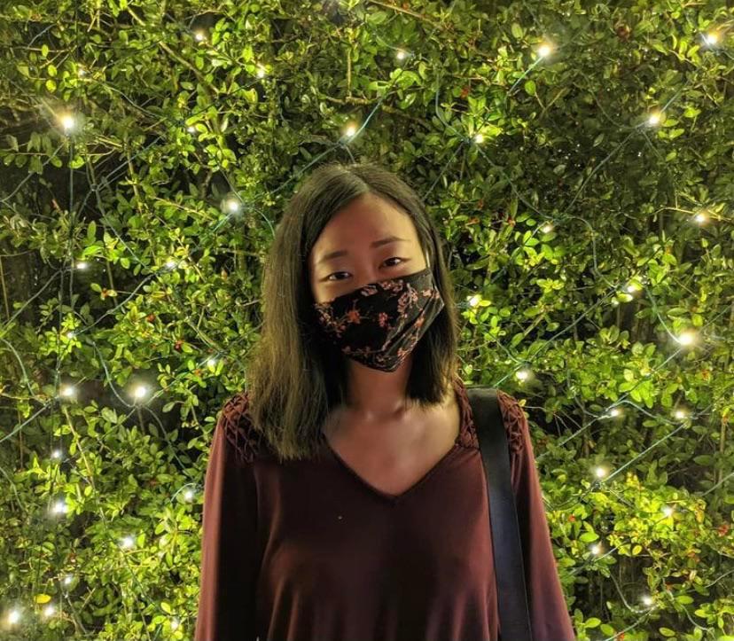 Are these nipples or the outline of a bra? | Scrolller