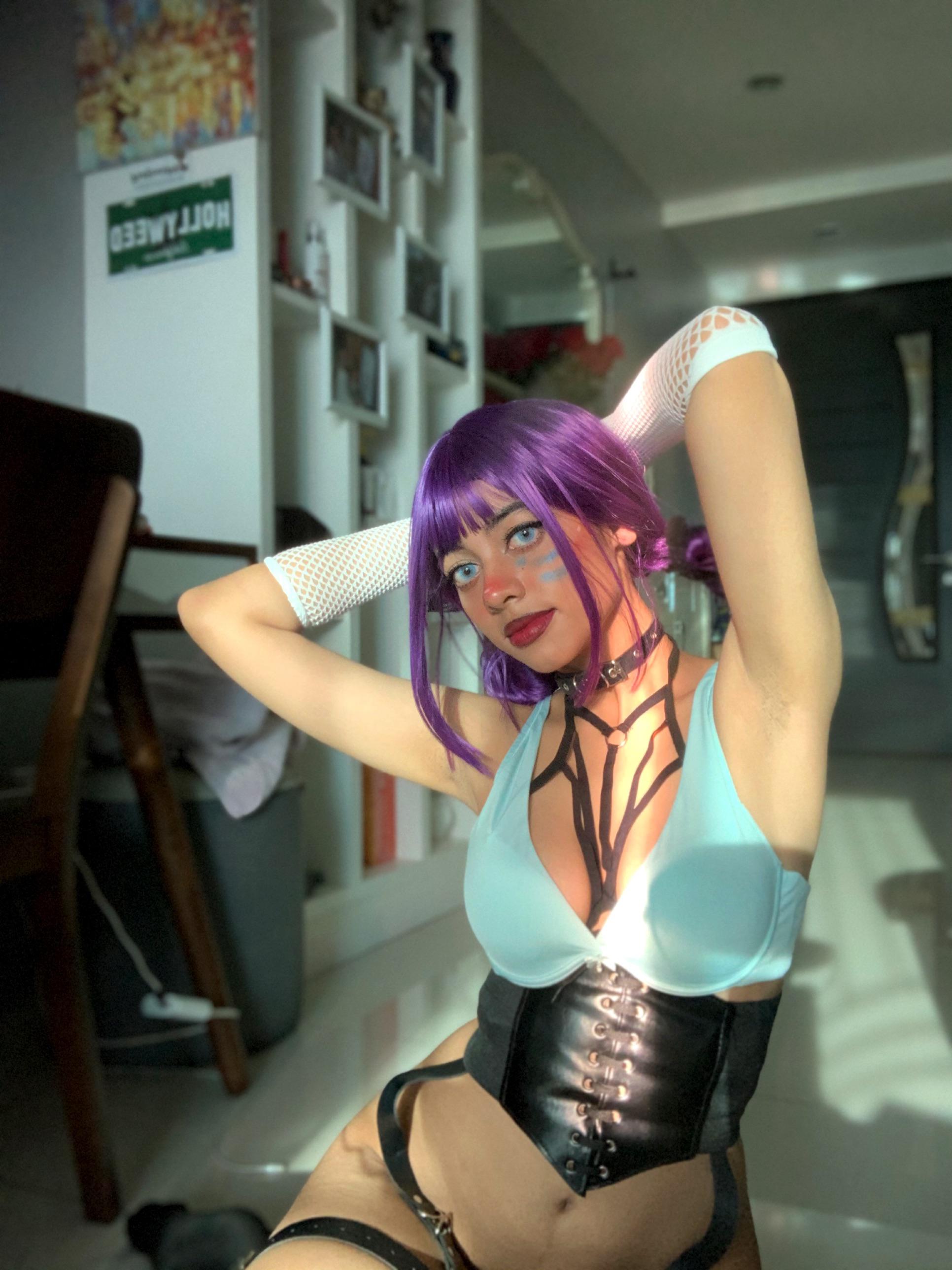 no deodorant, just natural fragrance. 🌚 | Scrolller