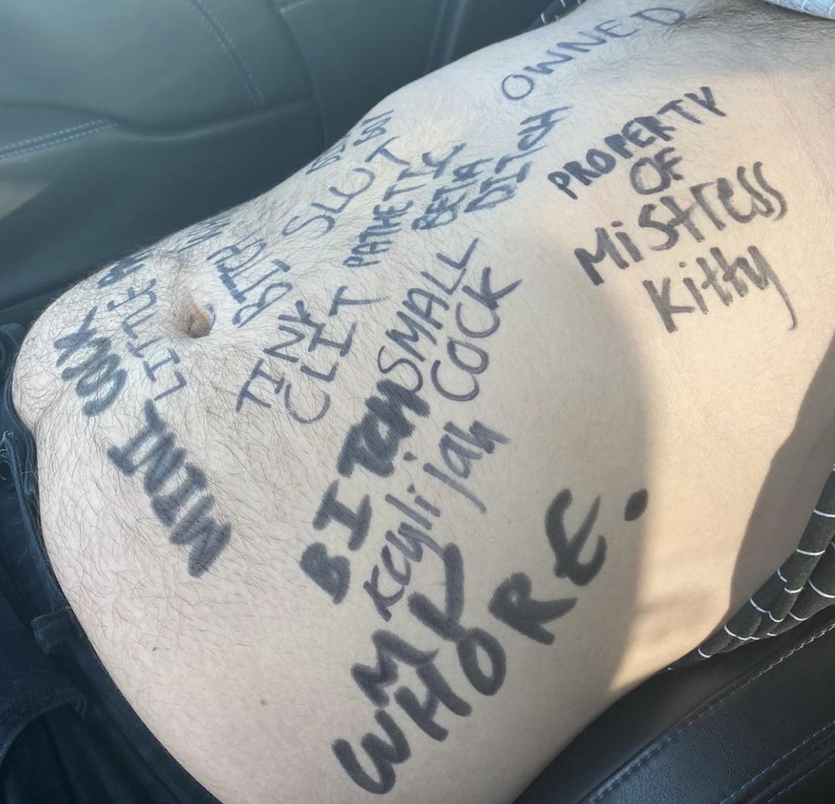 *No words needed* | Scrolller