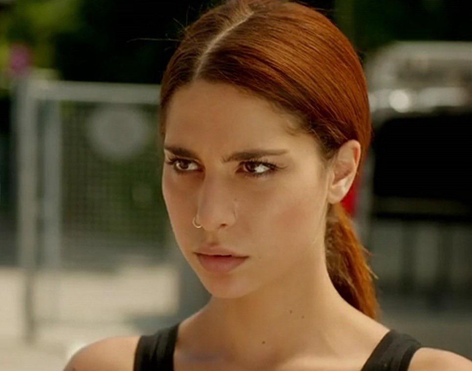 Nose ring | Scrolller